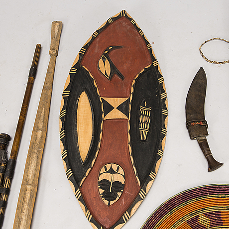 A set of 1960s African weapons. - Bukowskis