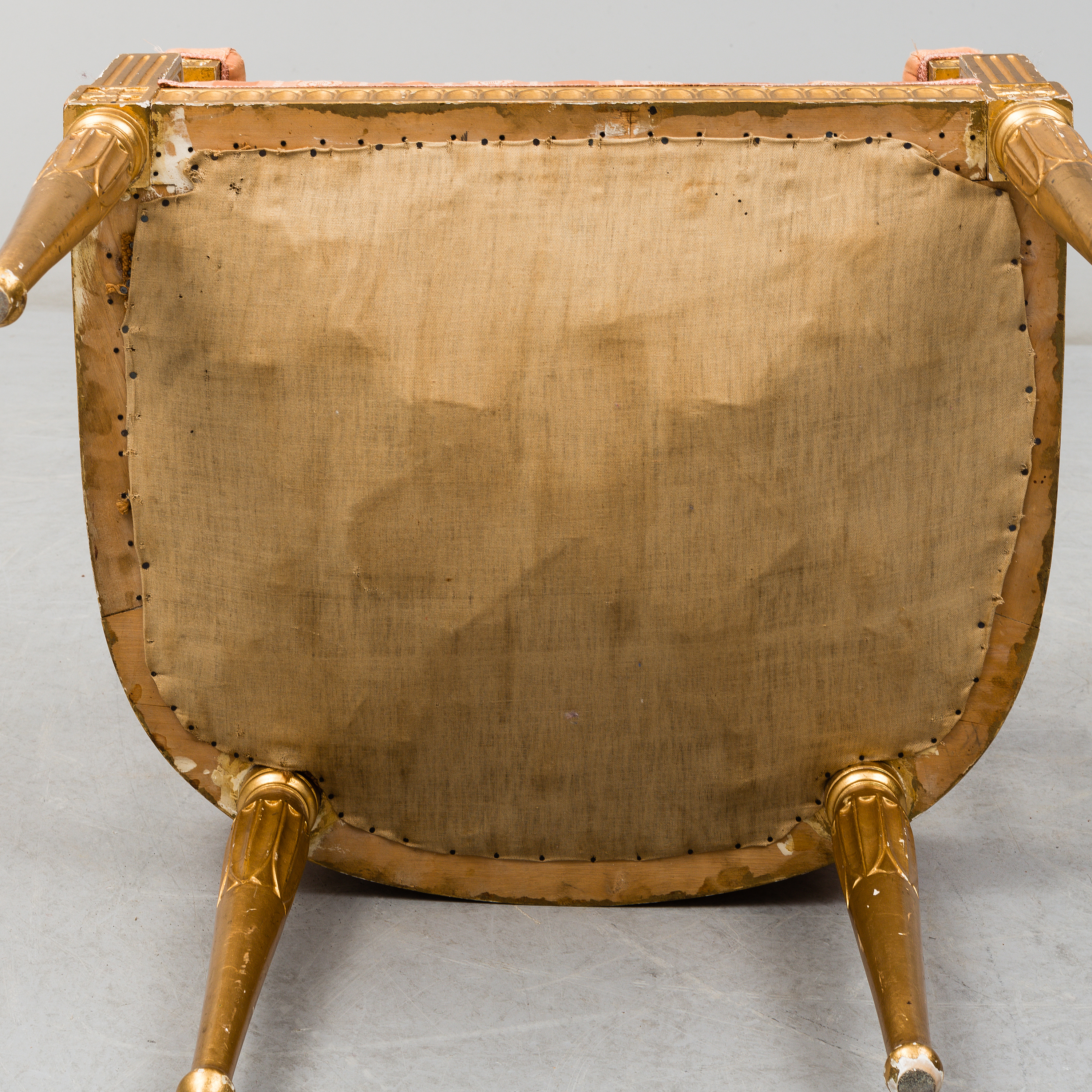 An early 20th century arm chair. - Bukowskis