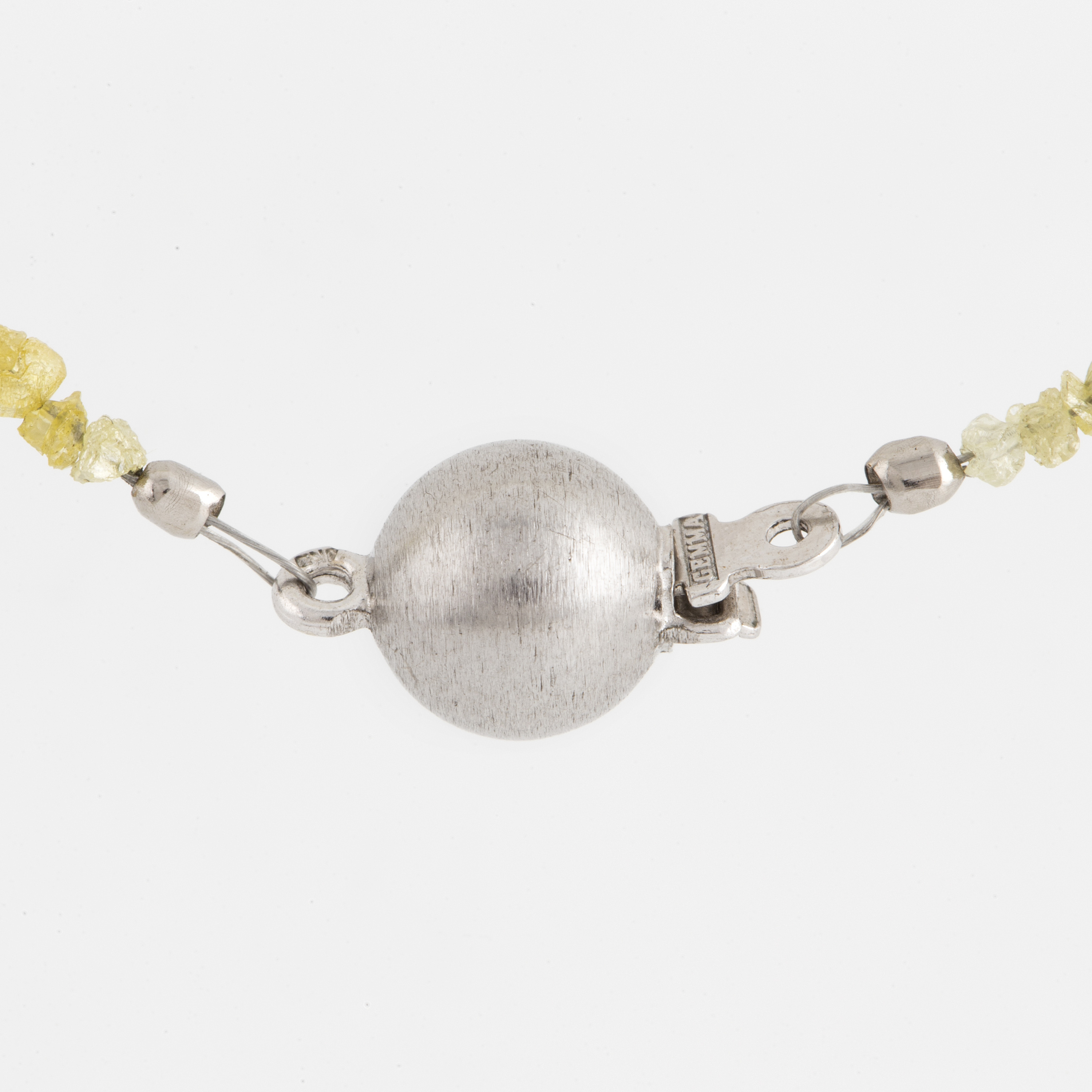 A rough diamond necklace. - Bukowskis