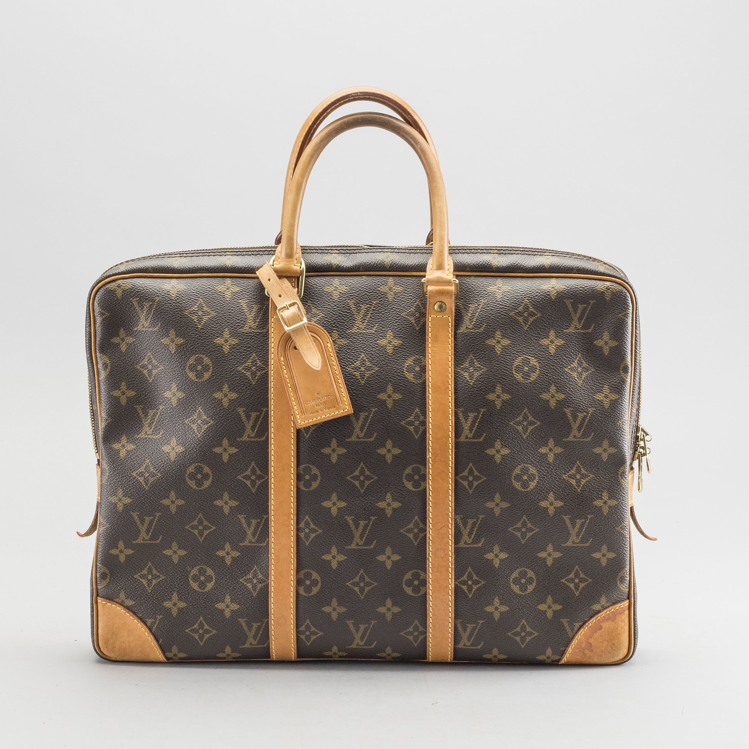 LOUIS VUITTON. Portfölj "Porte Documents". - Bukowskis