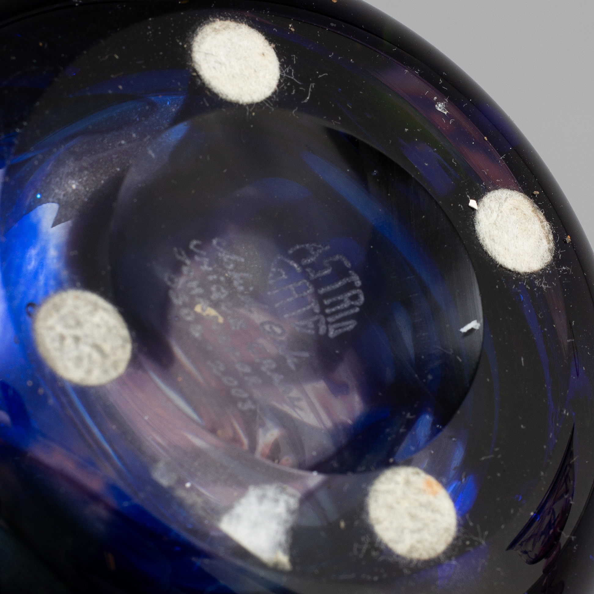 ASTRID GATE, vas, glas, graal, unik, Johansfors 2003. - Bukowskis