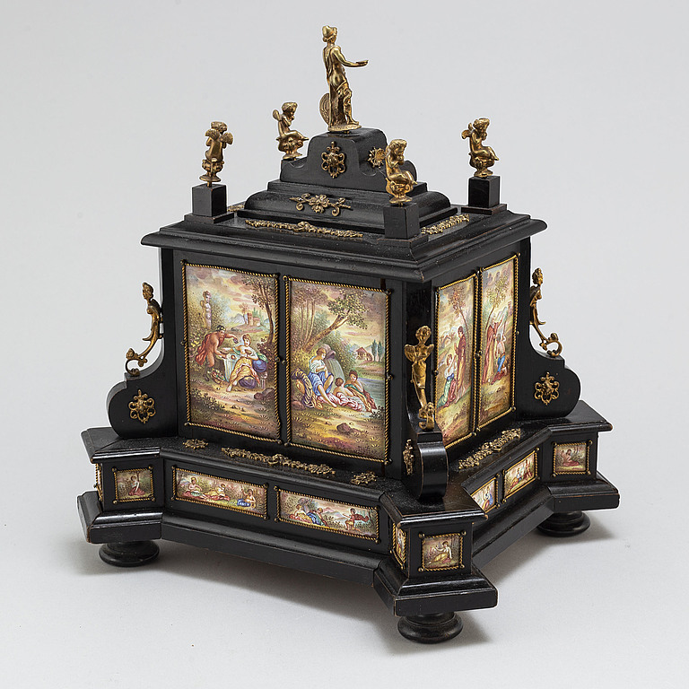 A baroque style miniature cabinet, late 19th century. - Bukowskis