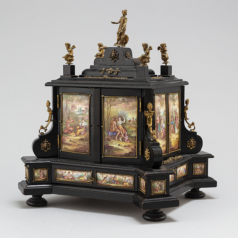 A baroque style miniature cabinet, late 19th century. - Bukowskis