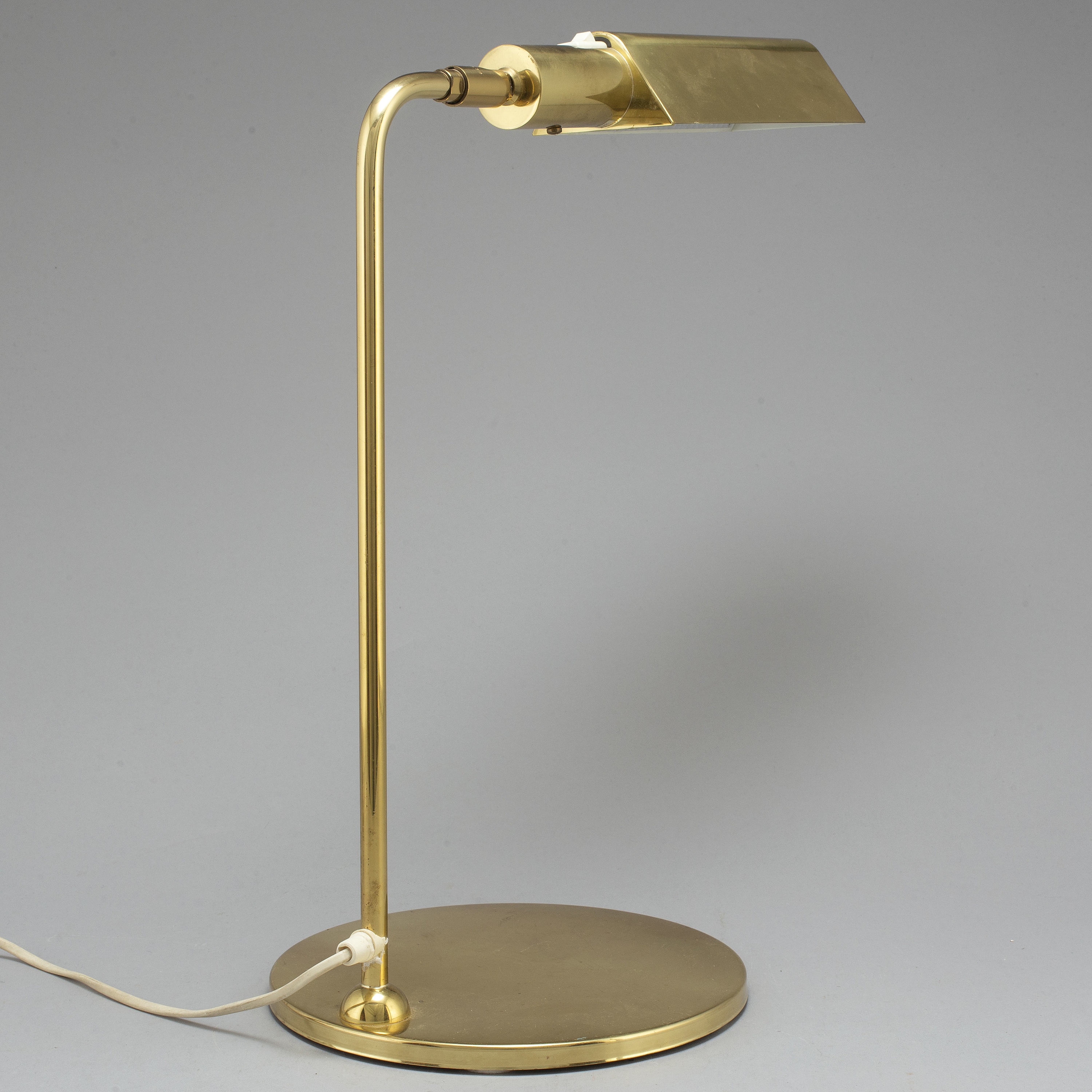 A second half of the 20th century brass table ligth, - Bukowskis