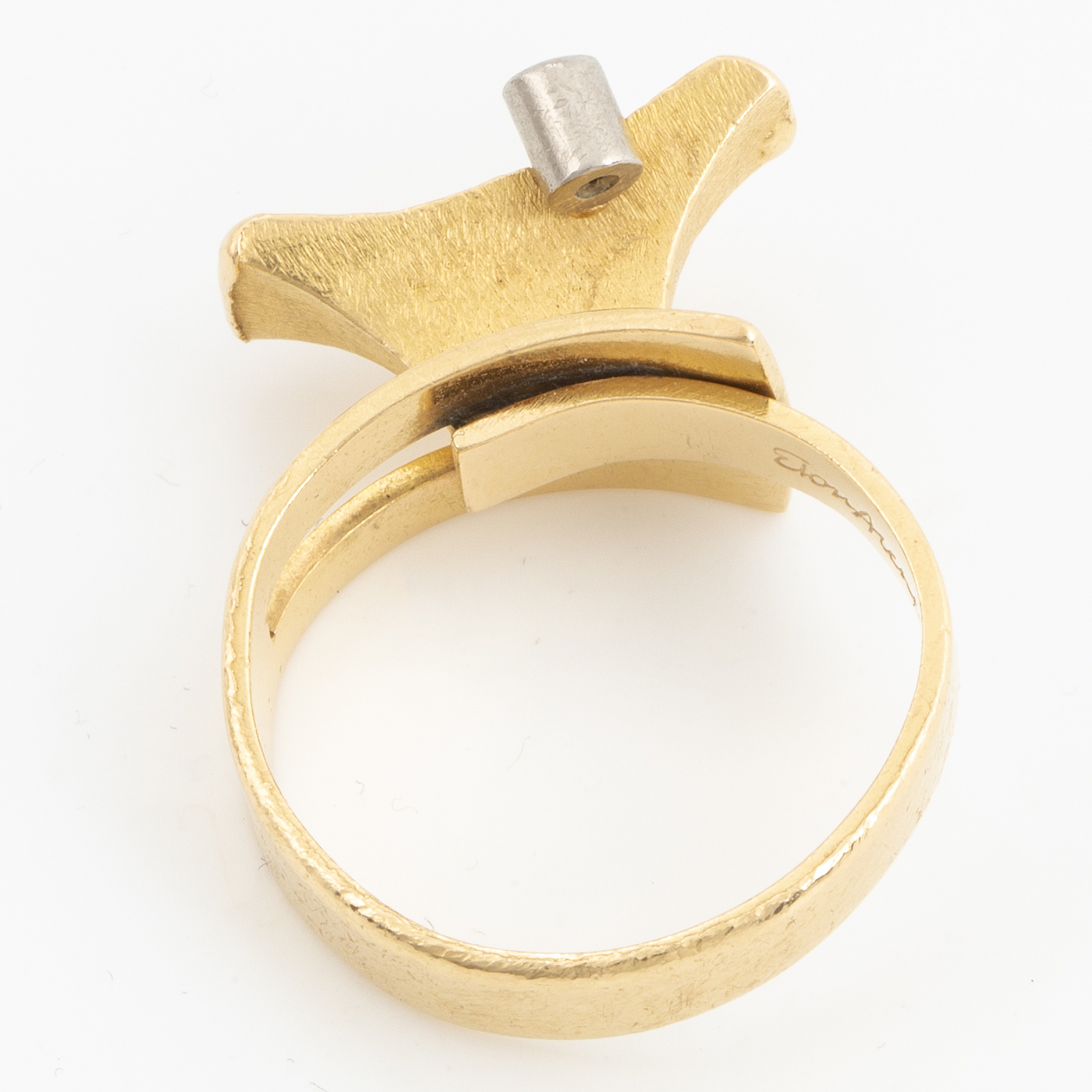 ELON ARENHILL, Ring 18K guld med briljantslipad diamant. - Bukowskis