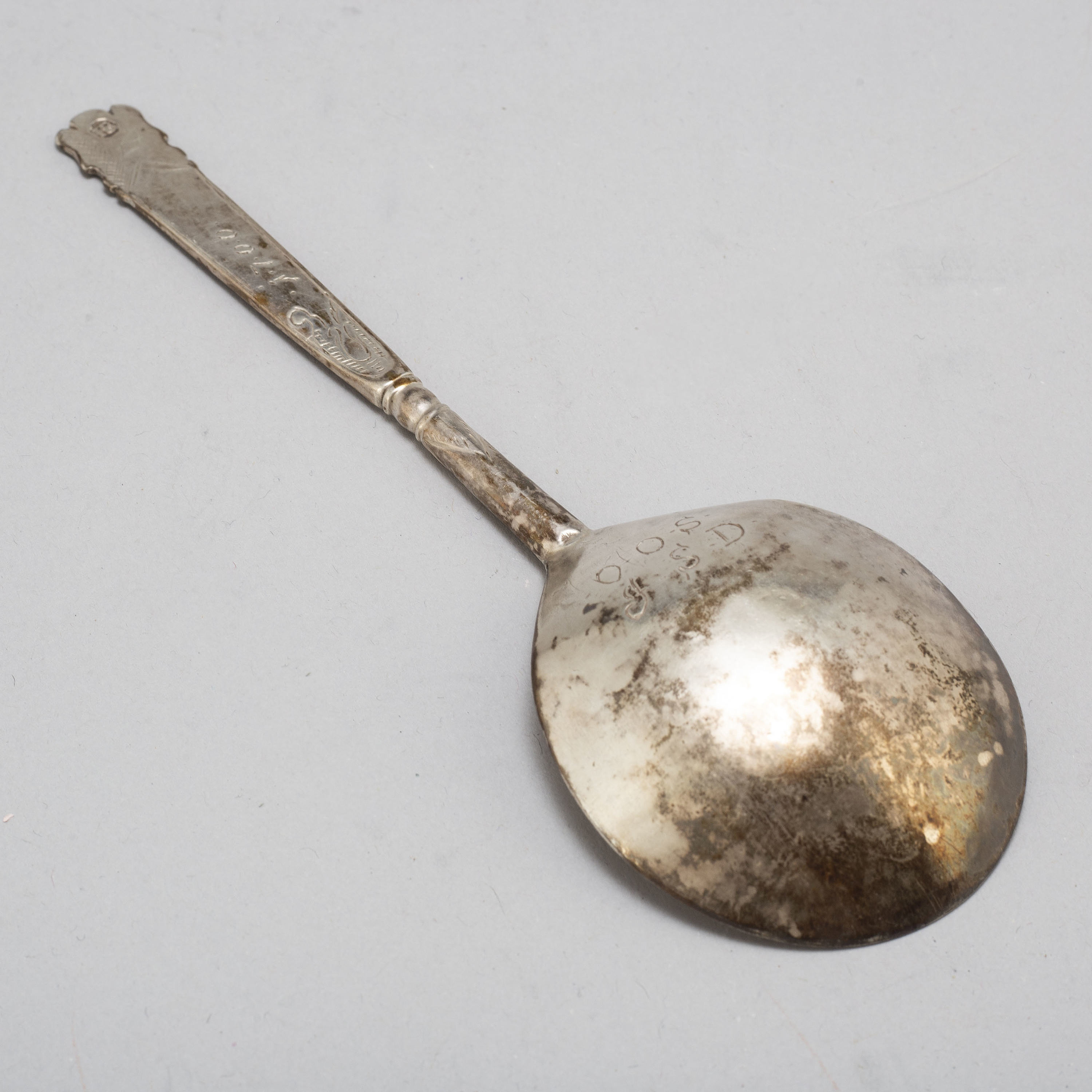A Norwegian 17th century silver spoon, mark of Herman Brouer (Trondheim ...