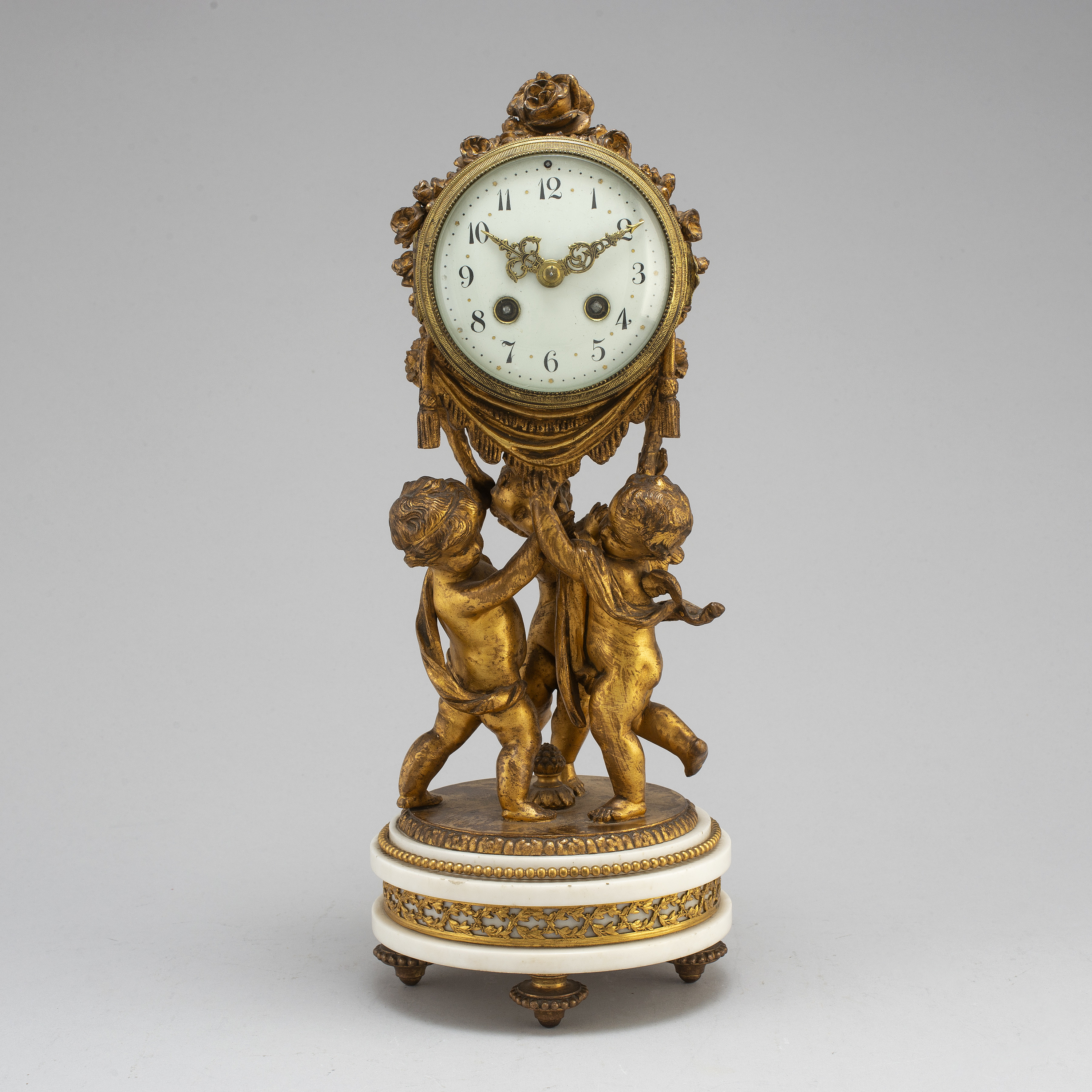 A ca 1900 French pendulum clock. - Bukowskis