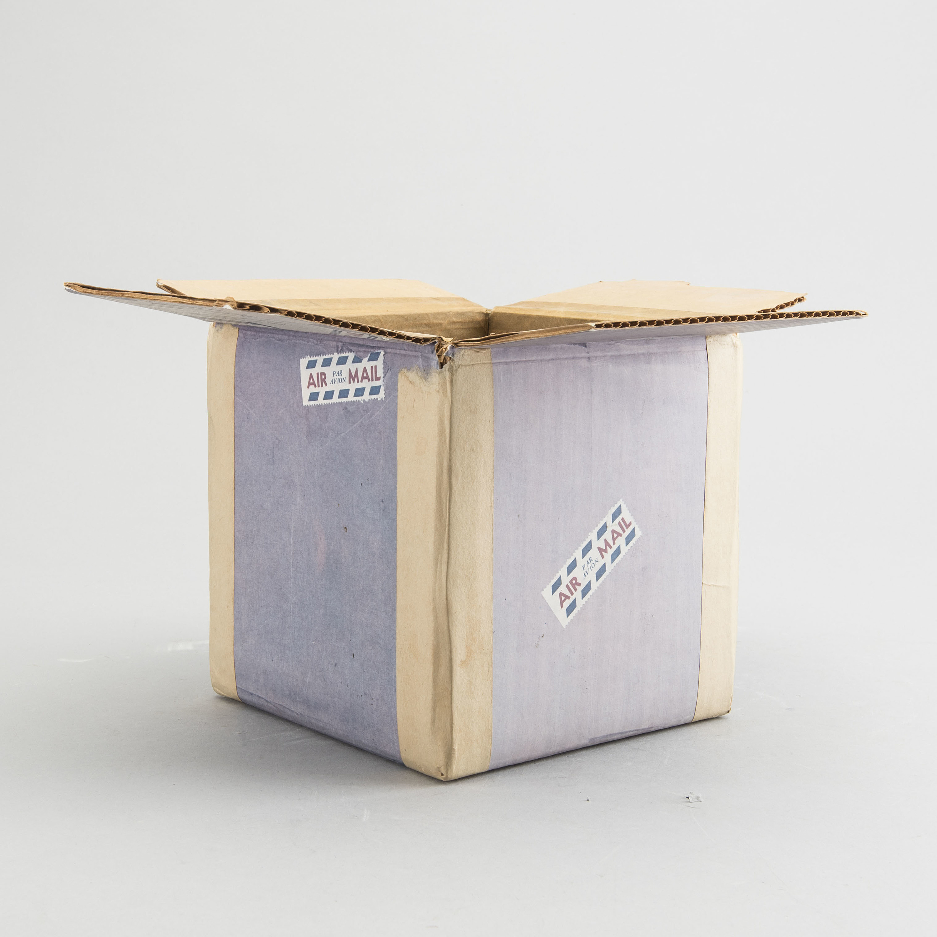 ROBERT RAUSCHENBERG, "Cardbird Box I", signerad och numrerad 6/20 ...