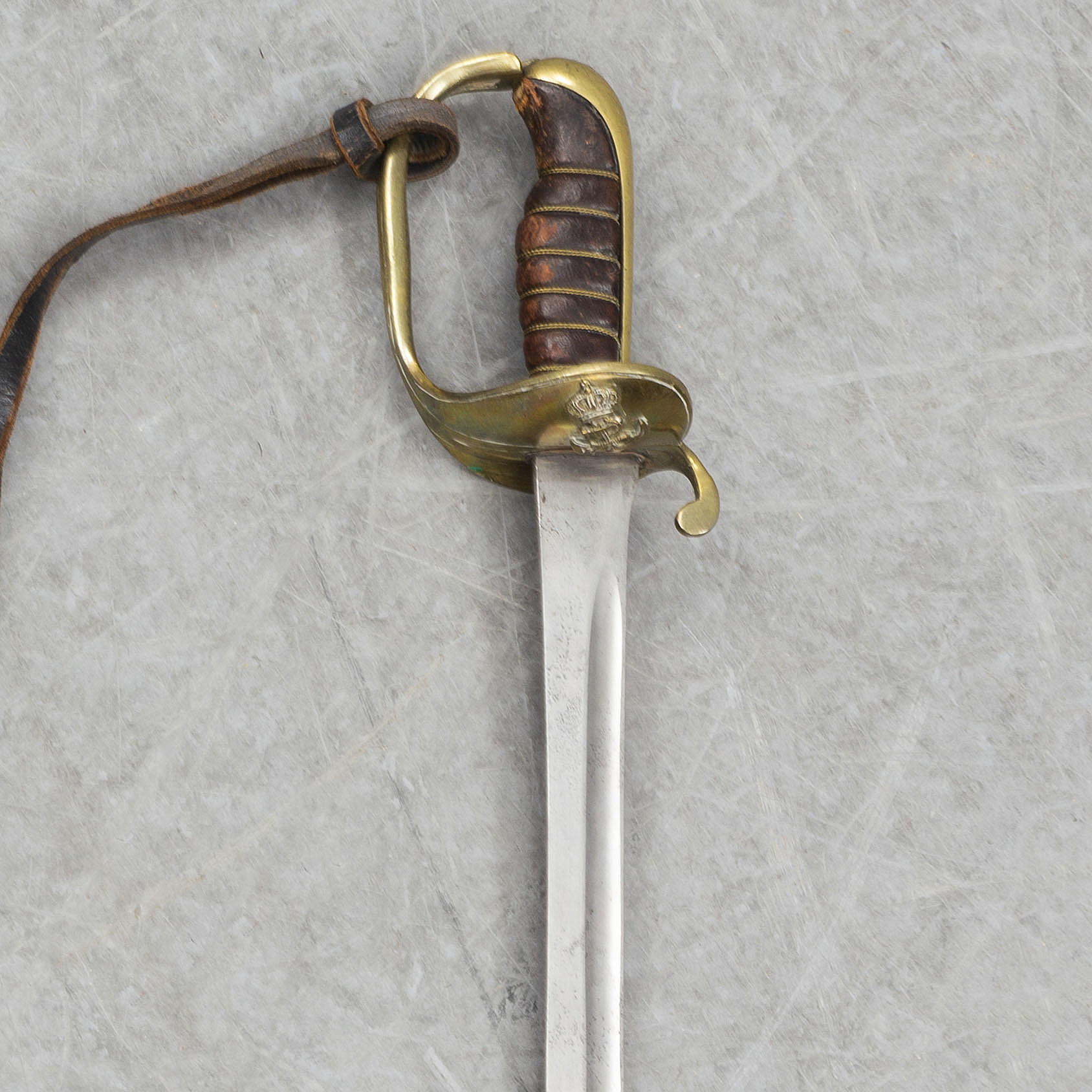 A Swedish navy NCO's sabre 1885 pattern with scabbard. - Bukowskis