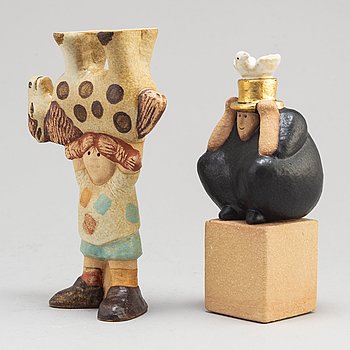 LISA LARSON, two stoneware figurines from K-studion, Gustavsberg. - Bukowskis
