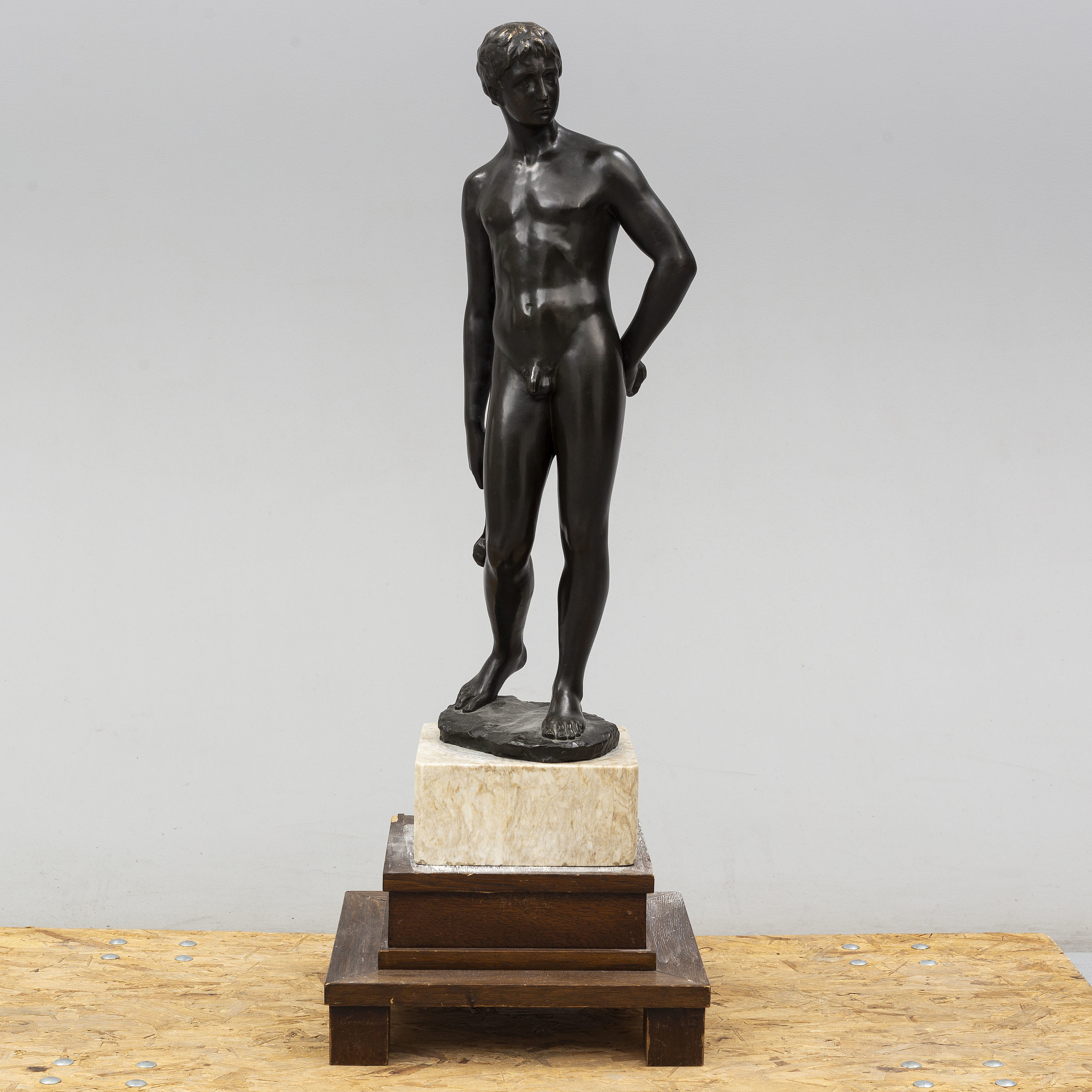 VICTOR HEINRICH SEIFERT, sculpture. bronze, signed. - Bukowskis