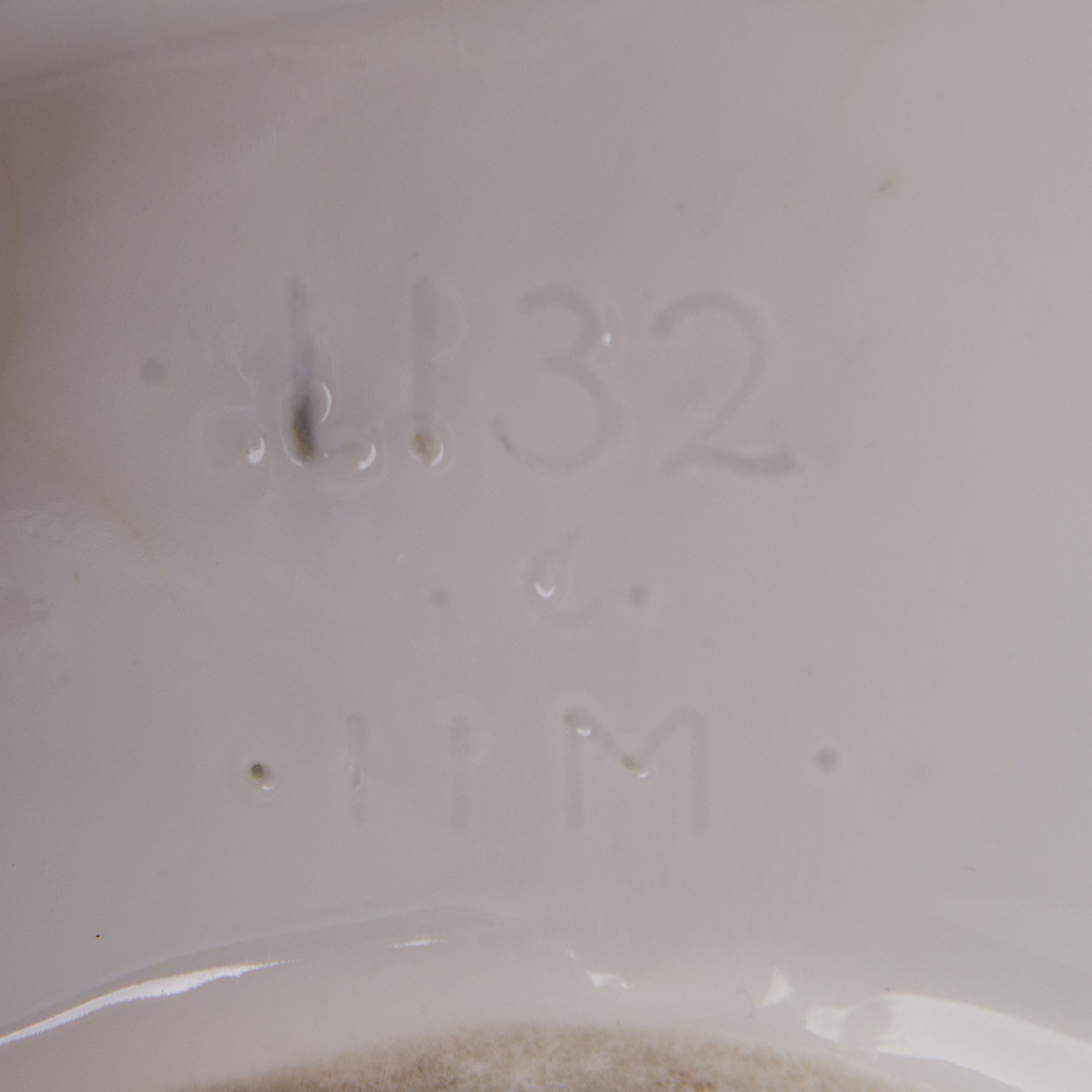 FIGURIN, porslin, Theodor Lundberg, Royal Copenhagen, - Bukowskis