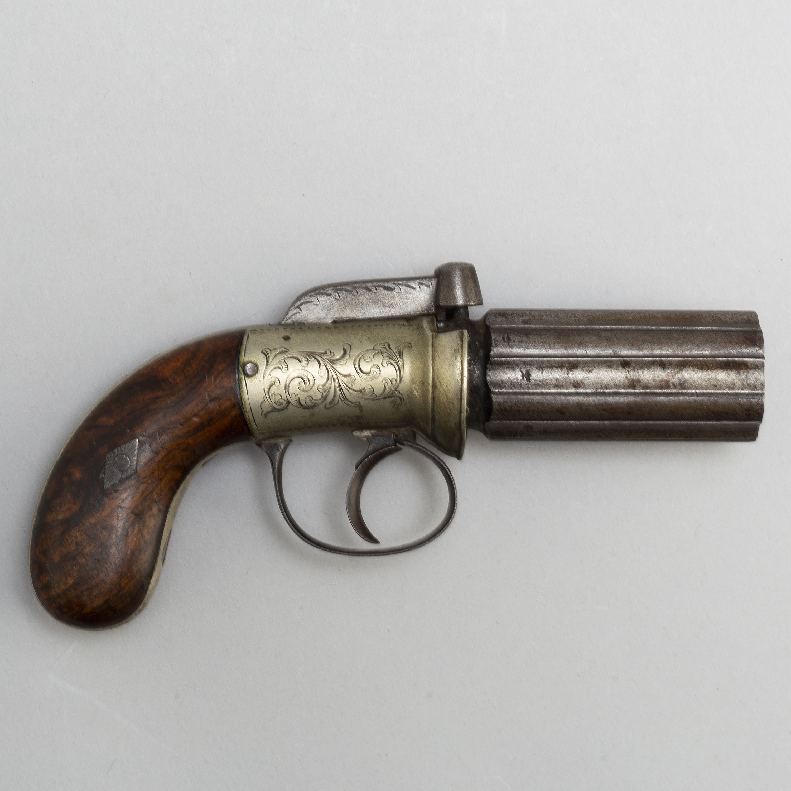 A mid 19th century British pepperbox revolver. - Bukowskis