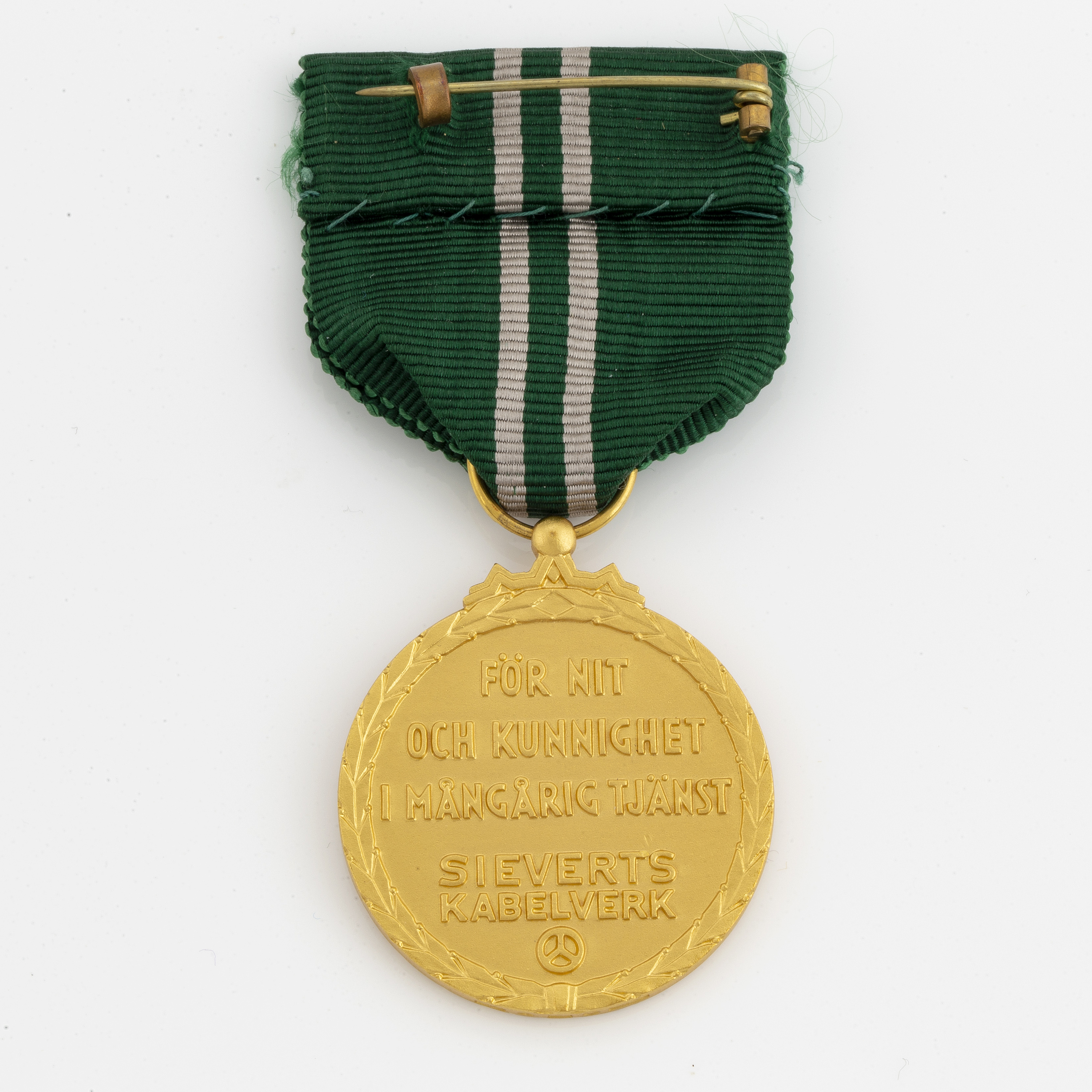 MEDALJ, 18K guld, 'För nit och kunnighet i mångårig tjänst'. Sieverts ...