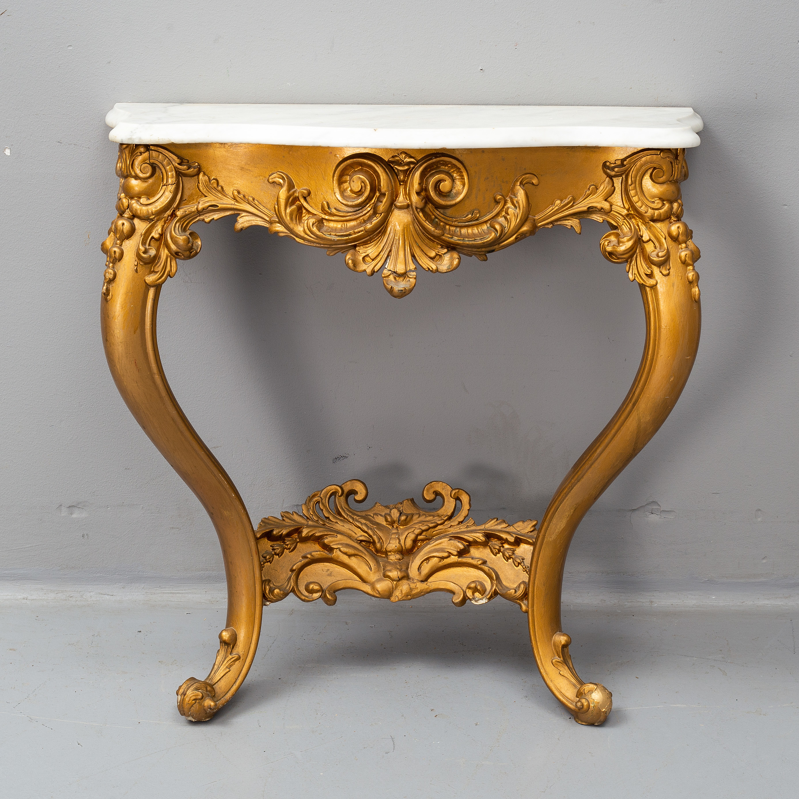 A late 19th new rococo century console table. - Bukowskis