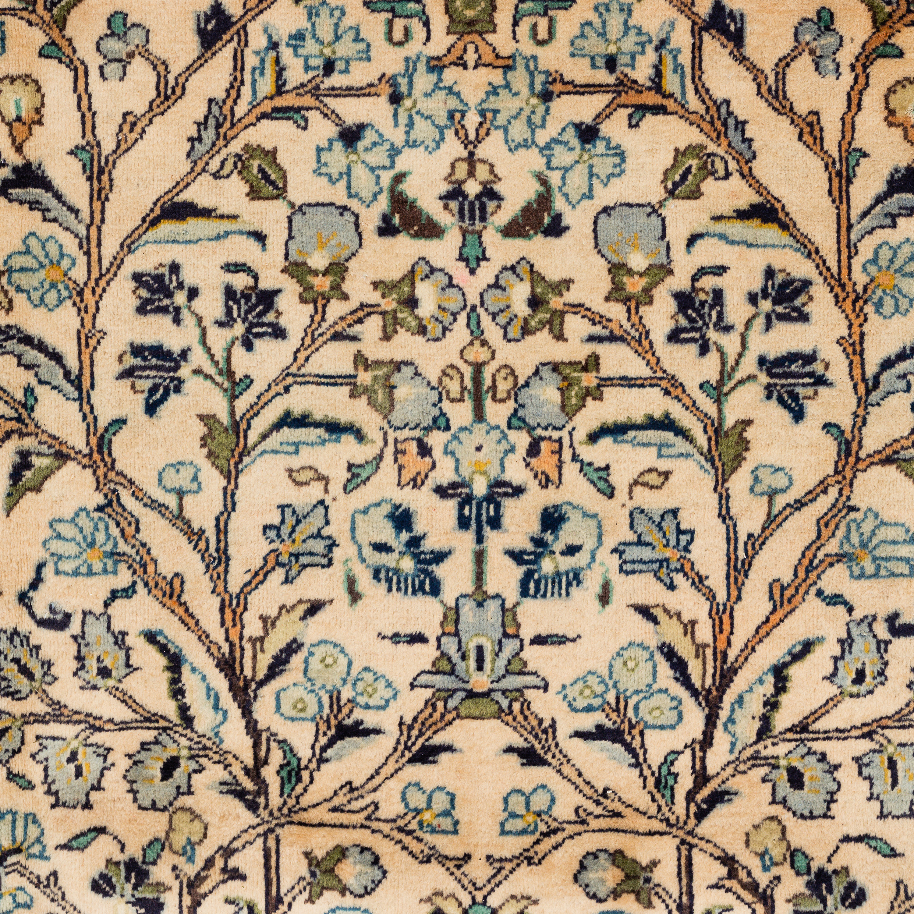 MATTA, Persisk, ca 356 x 225 cm. - Bukowskis