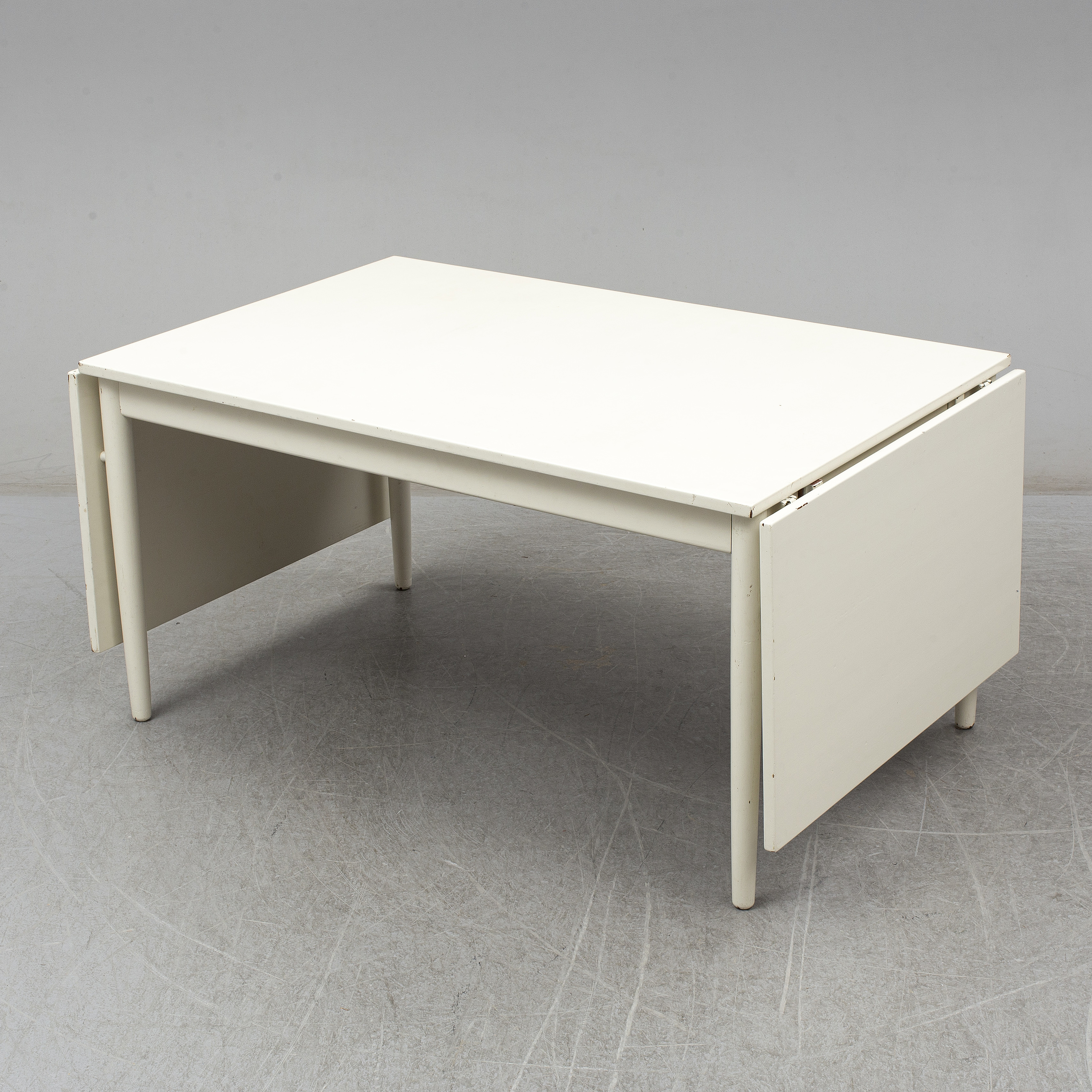 BØRGE MOGENSEN, dinner table. - Bukowskis