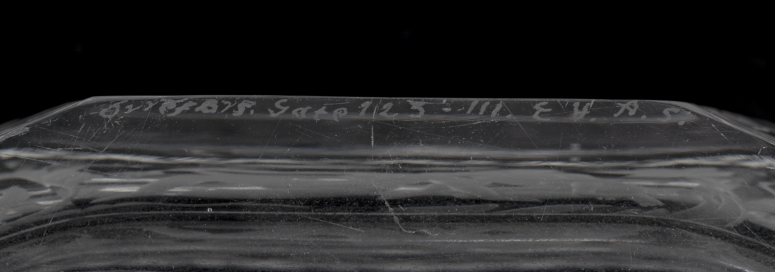 SIMON GATE, a cut glass 'Paradise' bowl from Orrefors. - Bukowskis