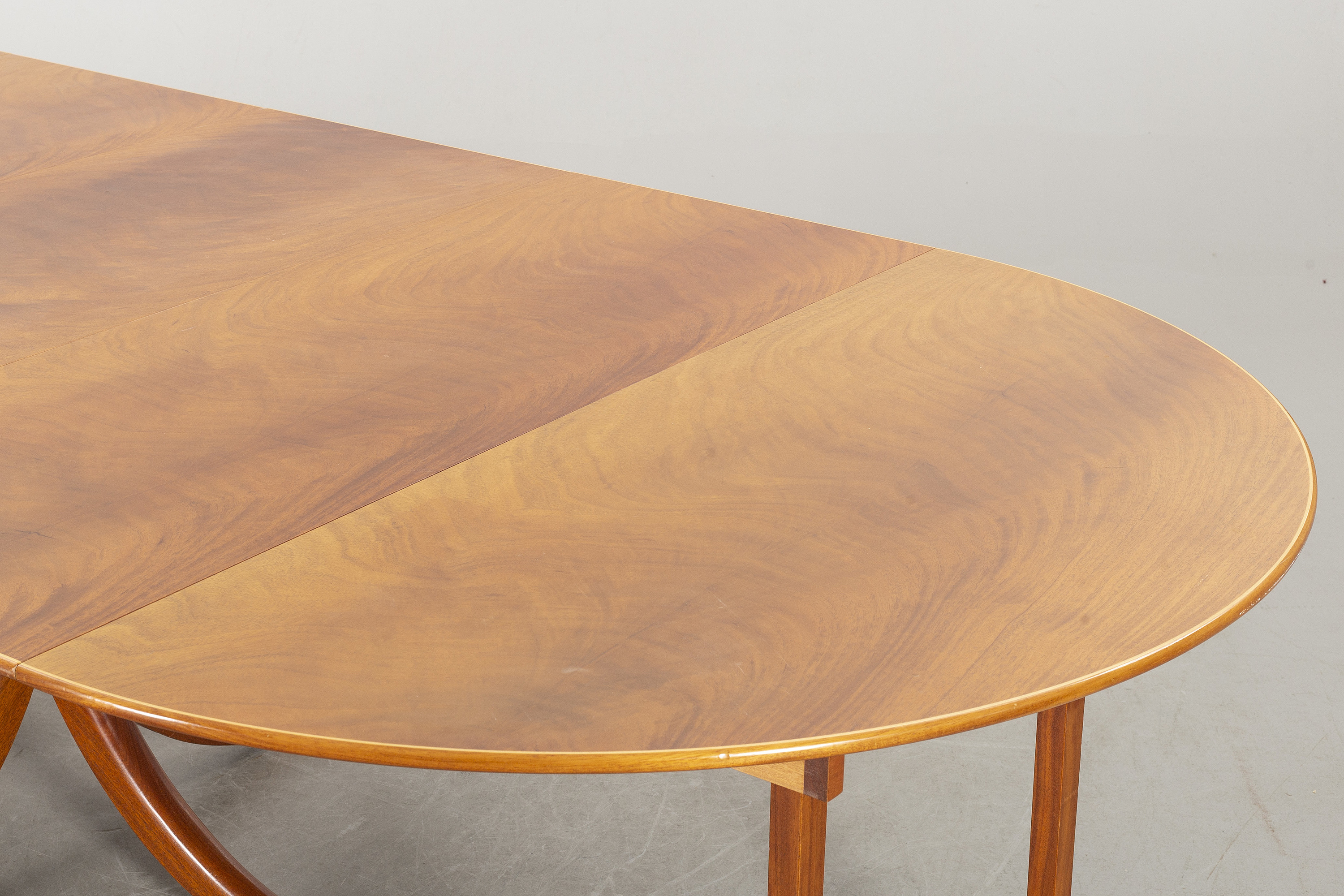 JOSEF FRANK, a dining table modelnumber 771. - Bukowskis