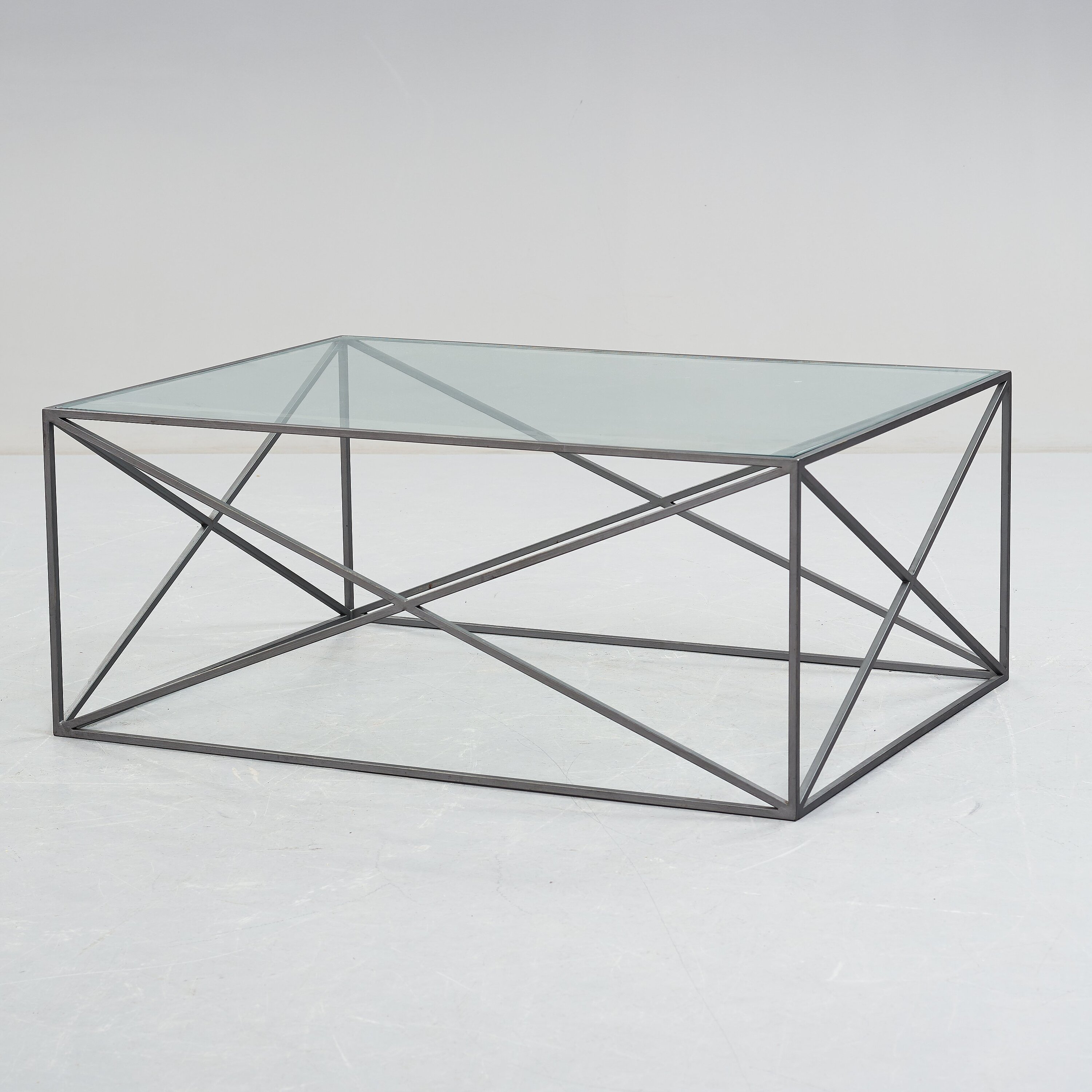 A table by Per Öberg Architects, from the end of the 20th century ...