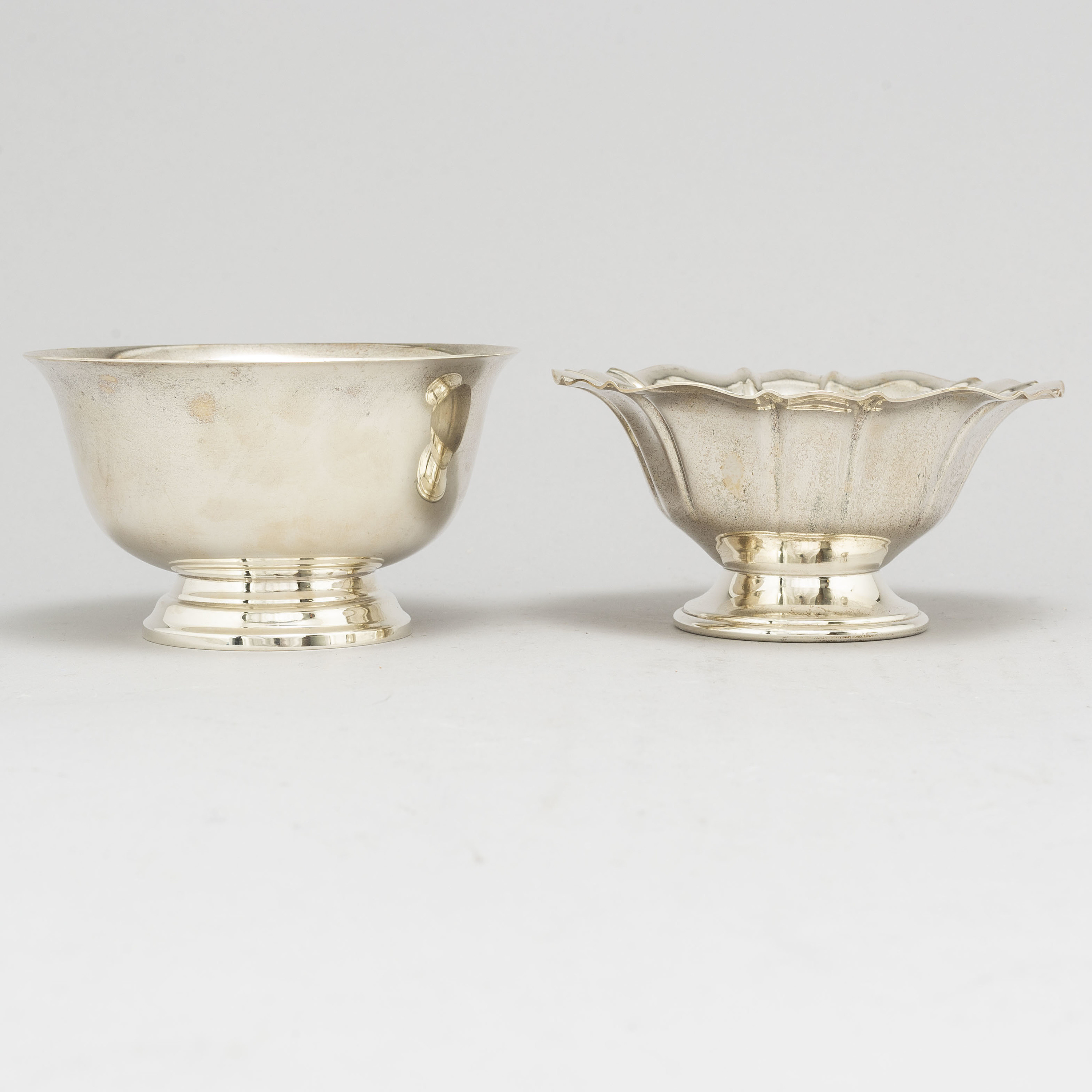 SÅSSNIPA samt SKÅLAR 2 st, silver, bla Frederick Brasted London 1885 ...