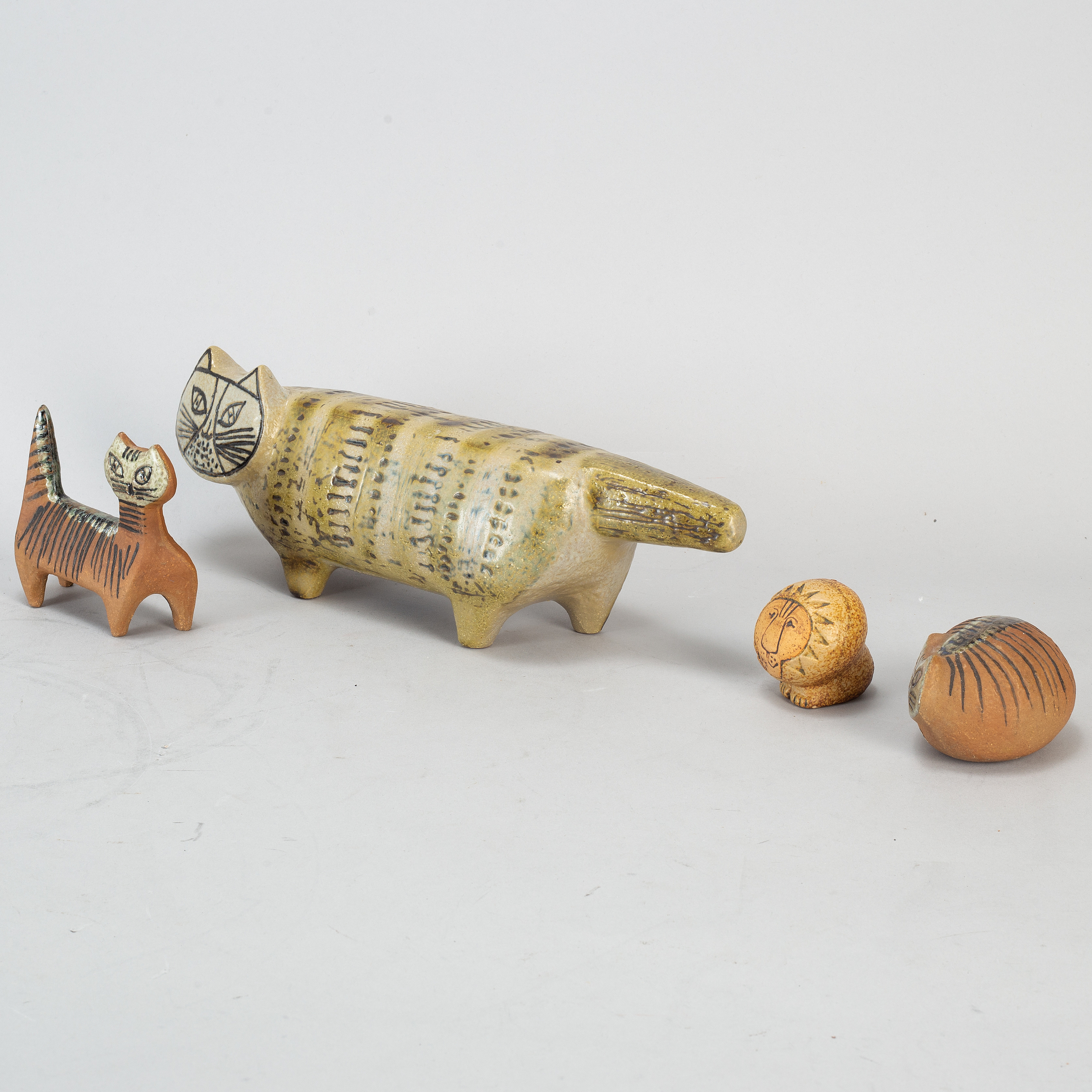 LISA LARSON, four stoneware figurines, Gustavsberg. - Bukowskis