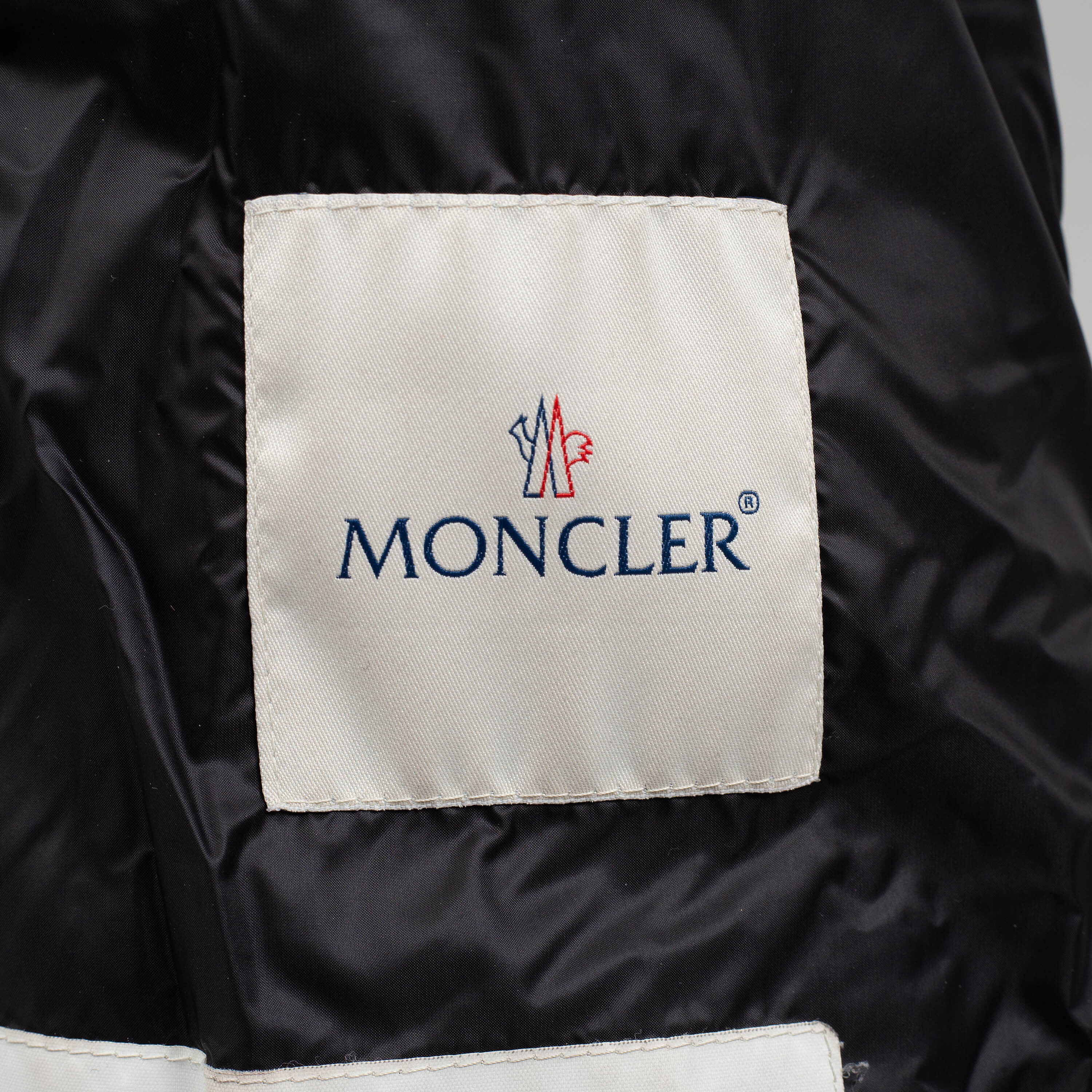 MONCLER, dunjacka, storlek 3. - Bukowskis