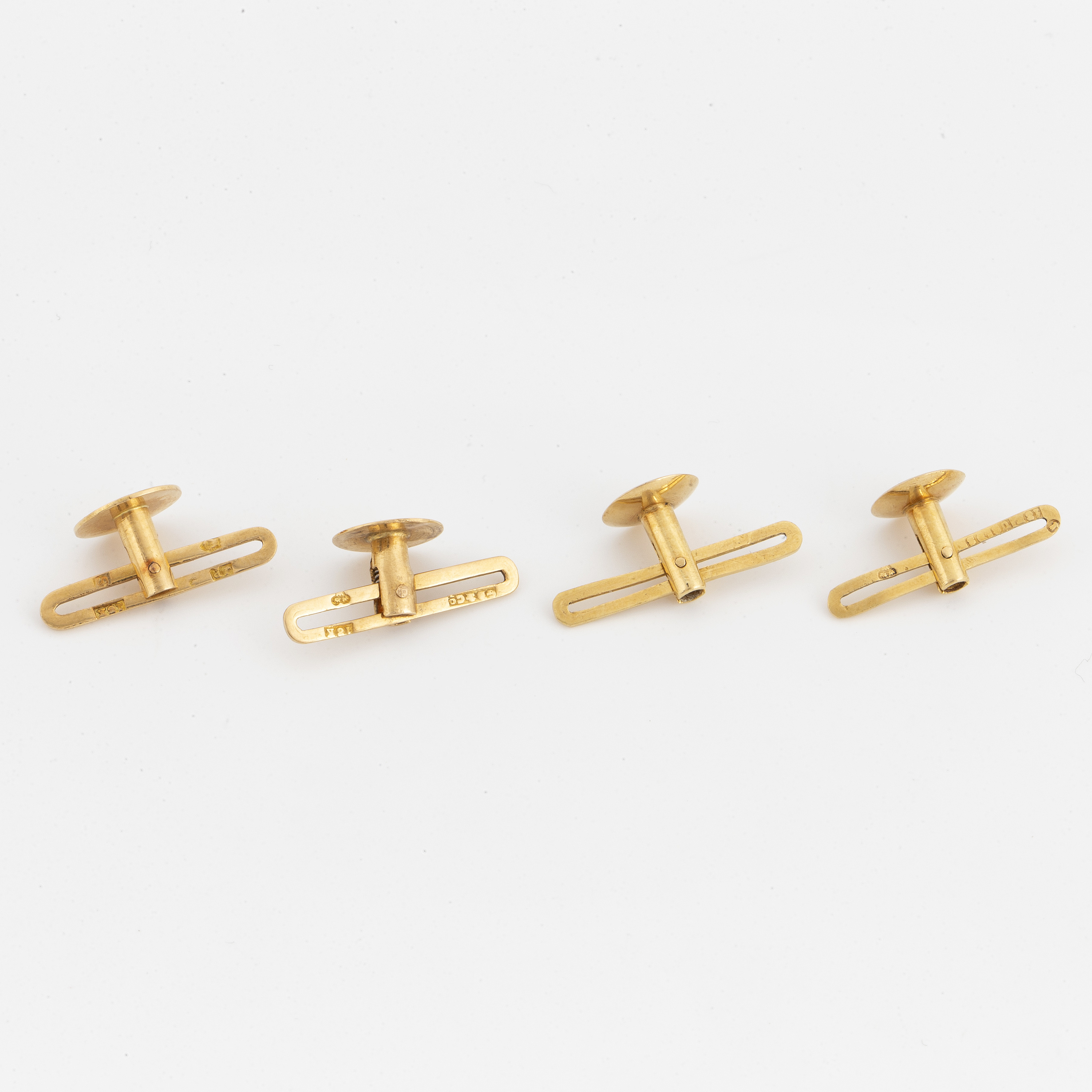 two pair of shirt buttons, one pair with old-cut diamonds. - Bukowskis
