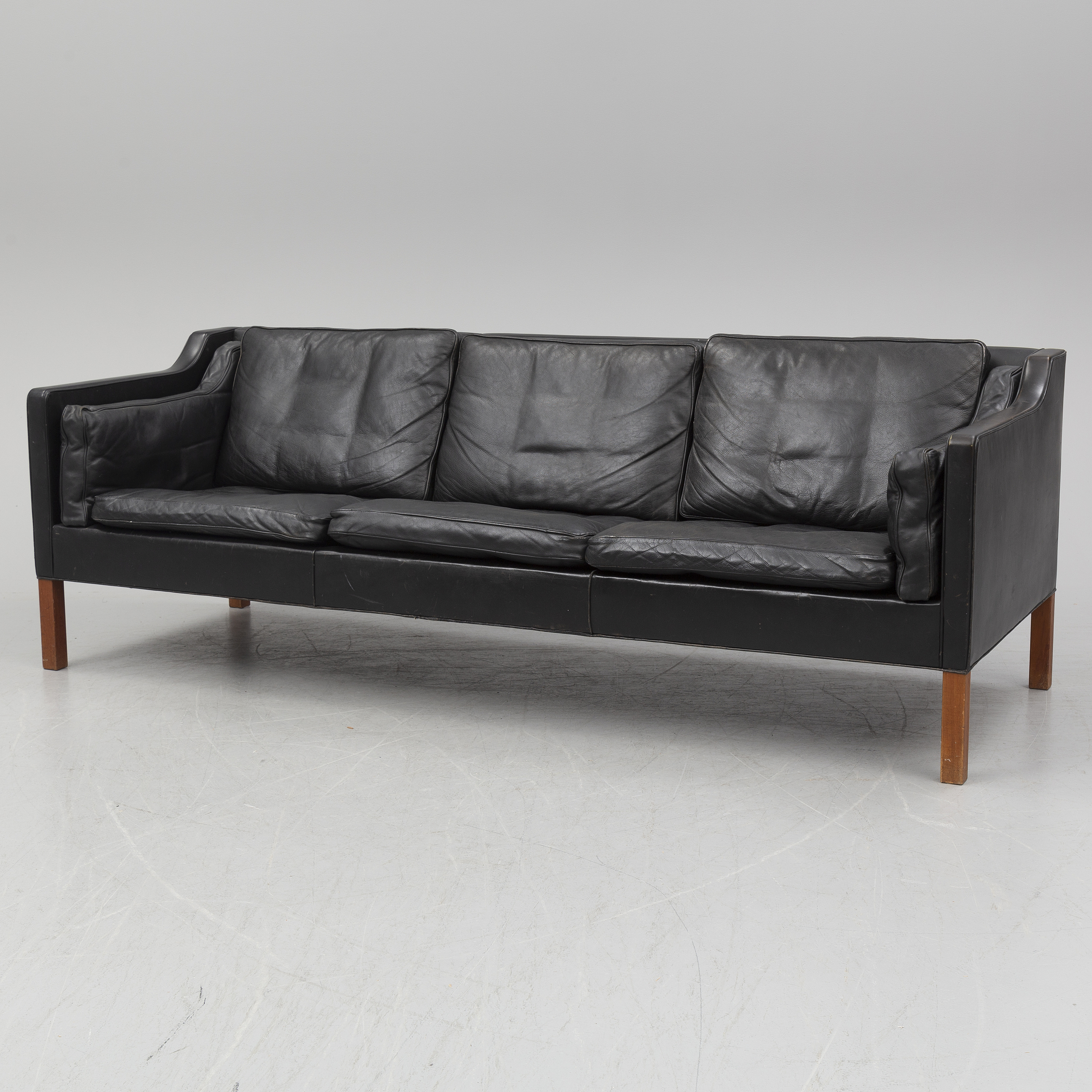 A Borge Mogensen leather covered sofa model 2213, Fredericia ...