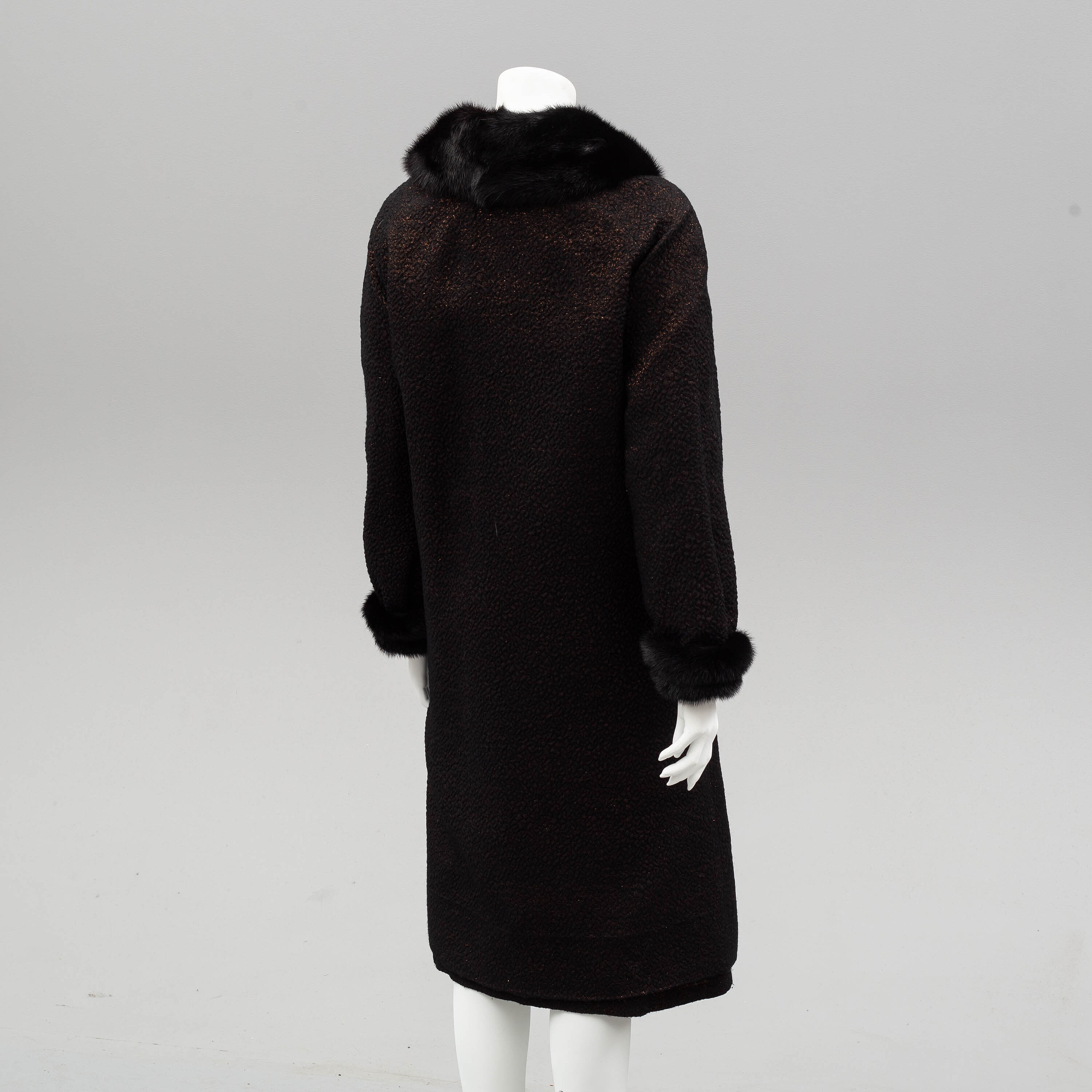 CHRISTIAN DIOR, kappa och klänning, 1960-tal. - Bukowskis