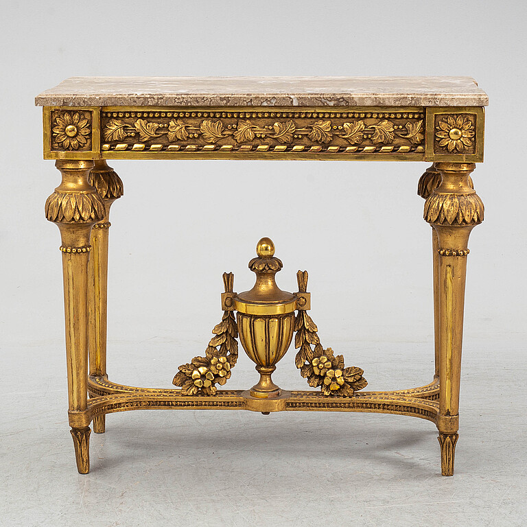 A Gustavian table, late 18th century. - Bukowskis