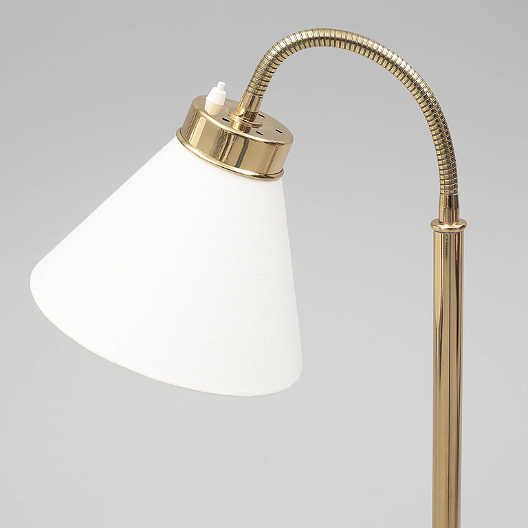 JOSEF FRANK, golvlampa, modell G1838, Svenskt Tenn, omkring 1900-talets ...