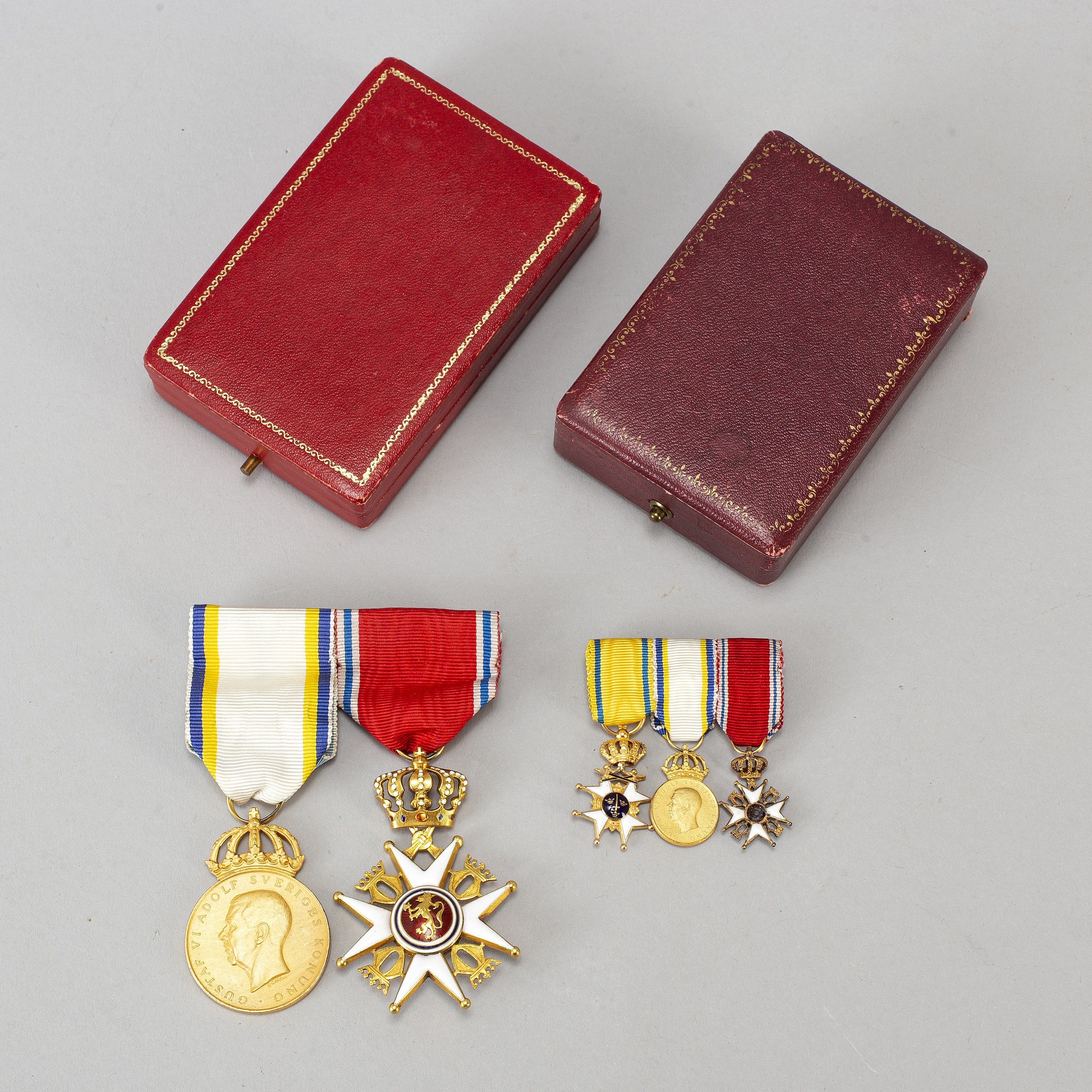 Order of S.t Olav, Norway, Knights Cross, gilt and enamel, together ...