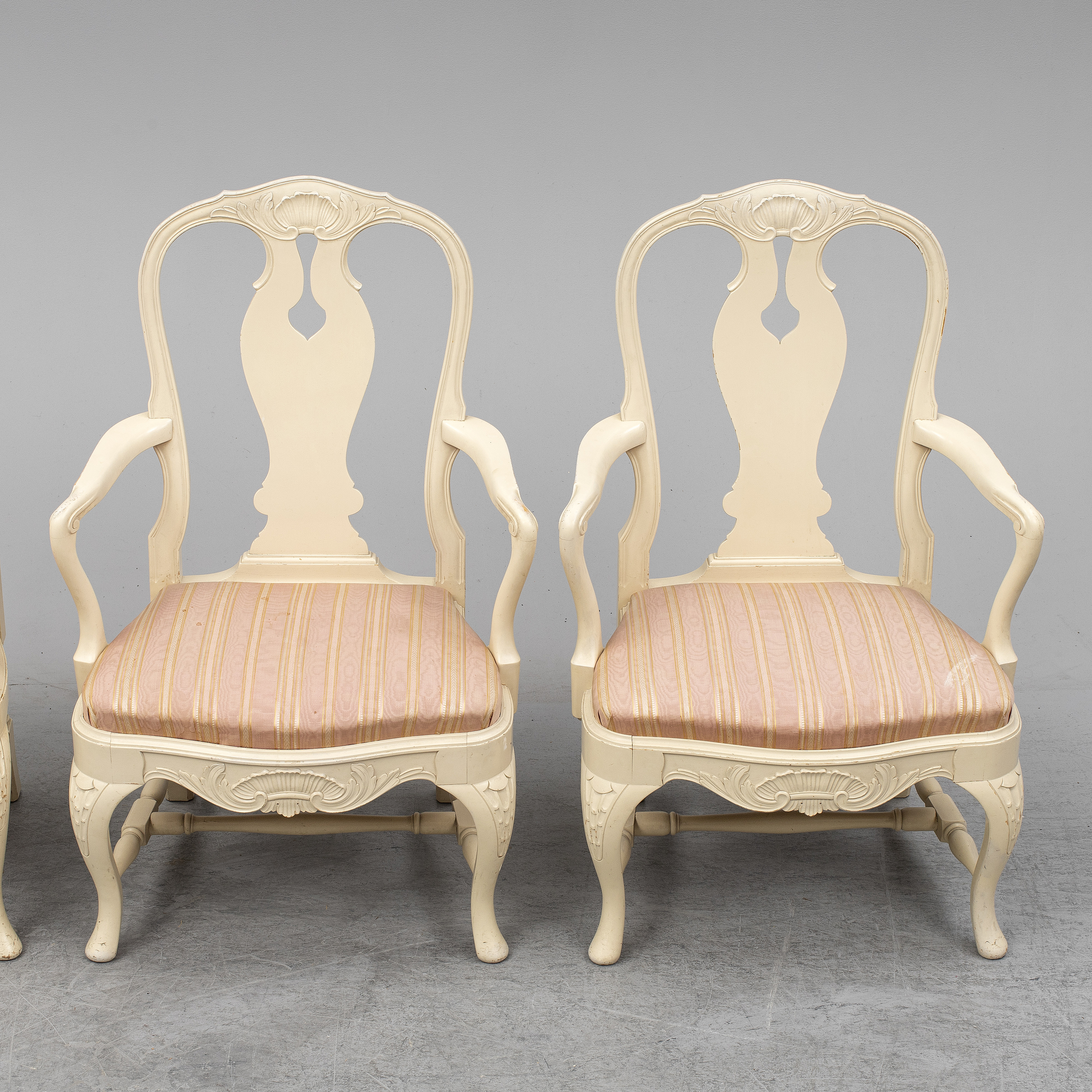 A set of four Rococo style chairs. - Bukowskis