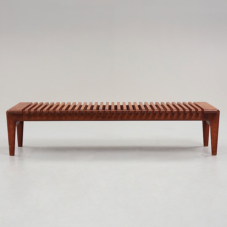 Hans J Wegner, a teak JH-574 bench, Johannes Hansen Denmark. - Bukowskis