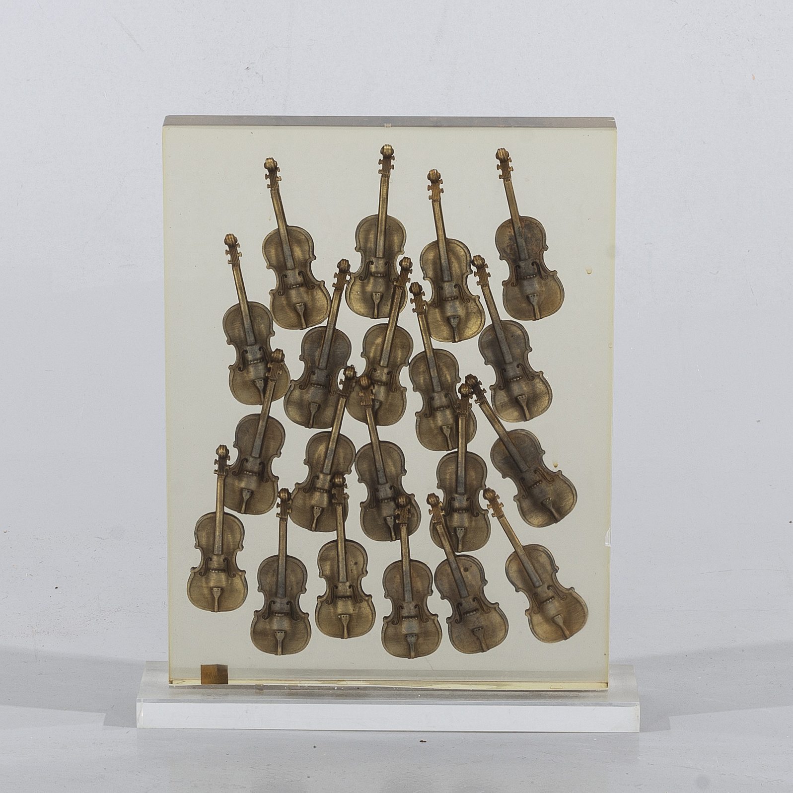 FERNANDEZ ARMAN, sculpture, numbered 16/25. - Bukowskis