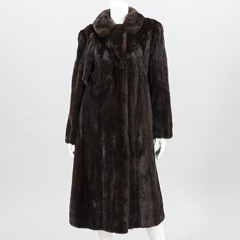 A SAGA MINK FUR COAT. - Bukowskis