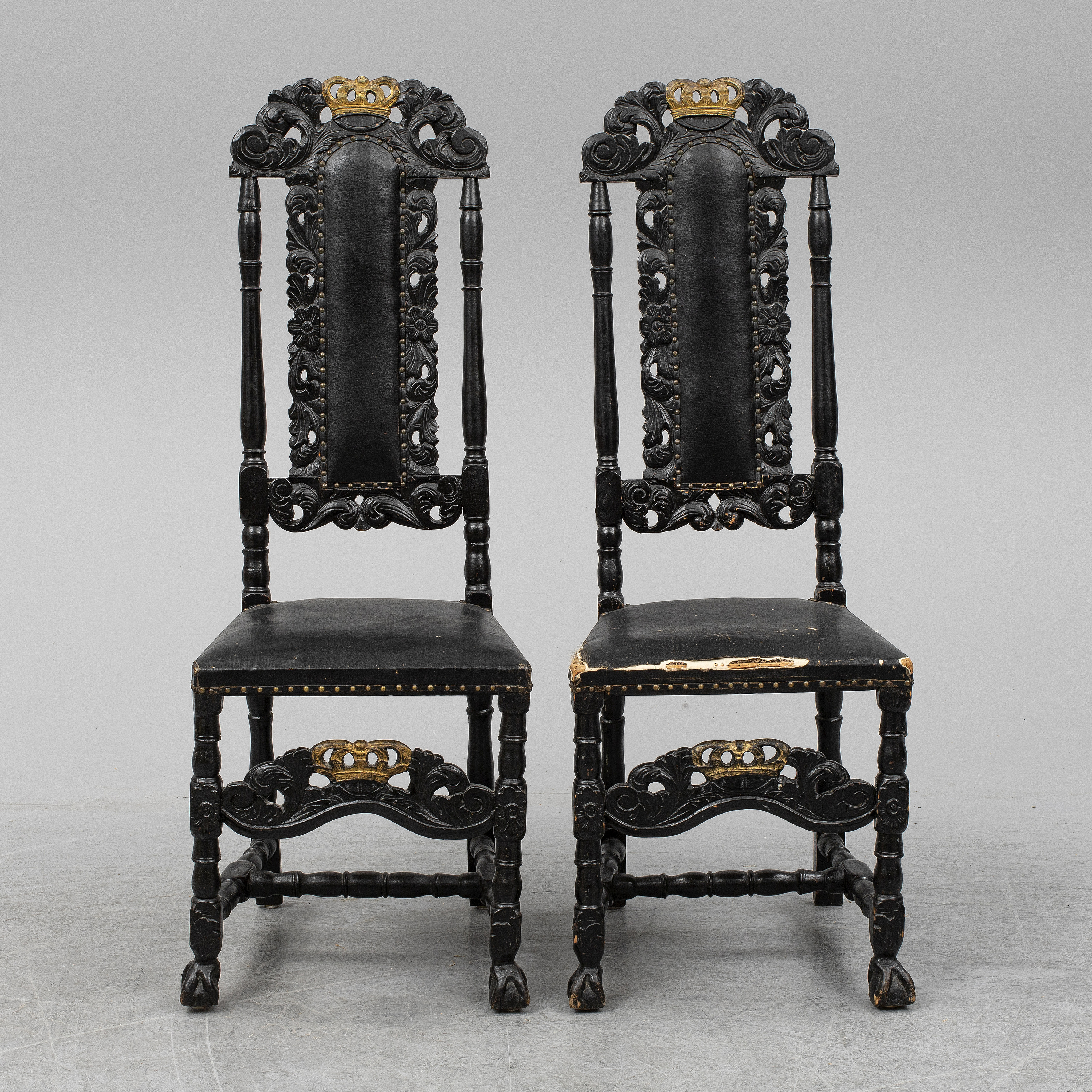 STOLAR, ett par, Barock, 1700-talets första hälft. - Bukowskis