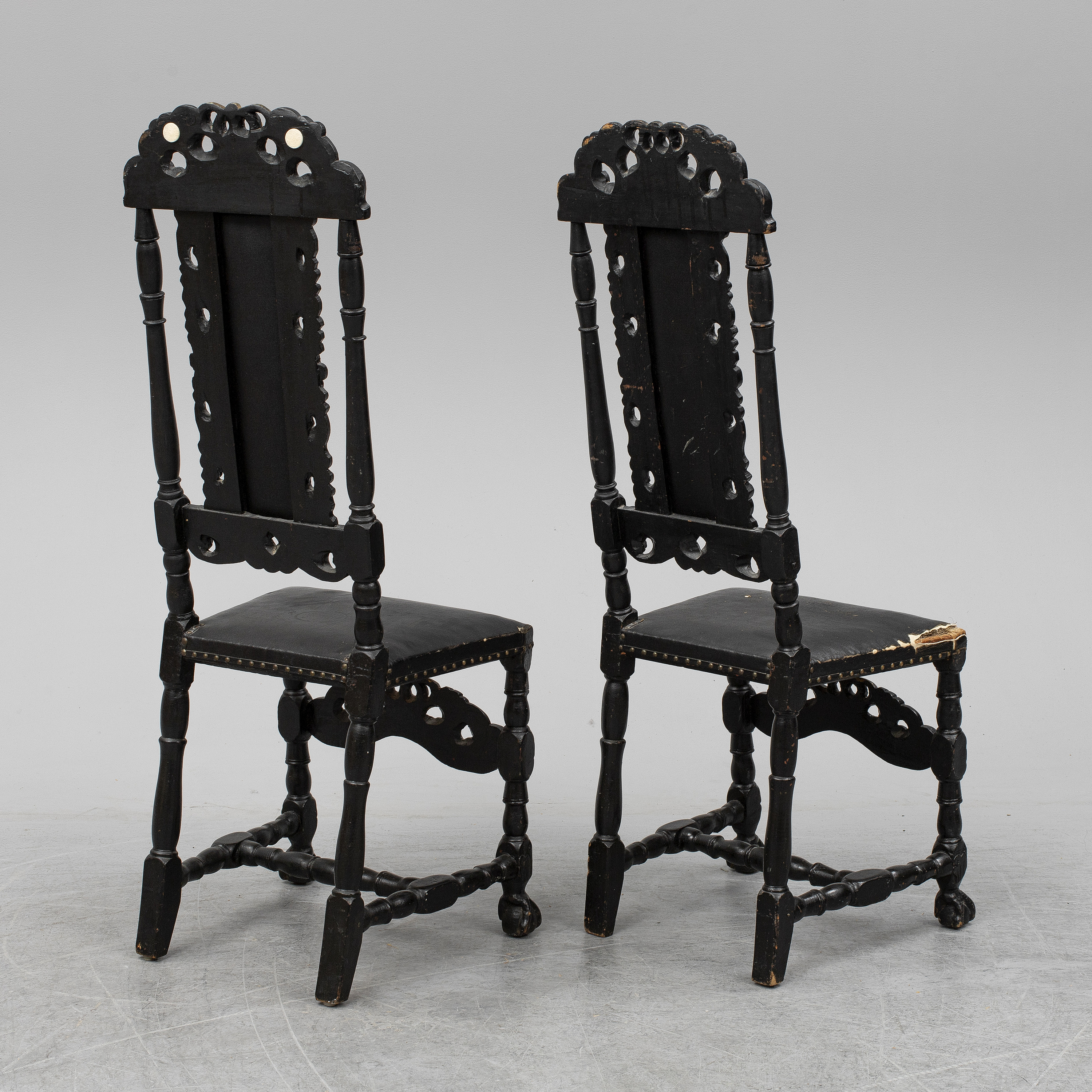 STOLAR, ett par, Barock, 1700-talets första hälft. - Bukowskis