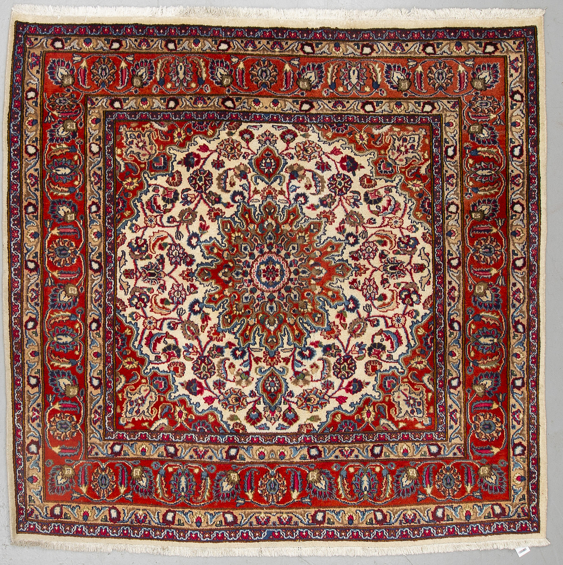 MATTA, Meshed/Moud, ca 200 x 210 cm. - Bukowskis