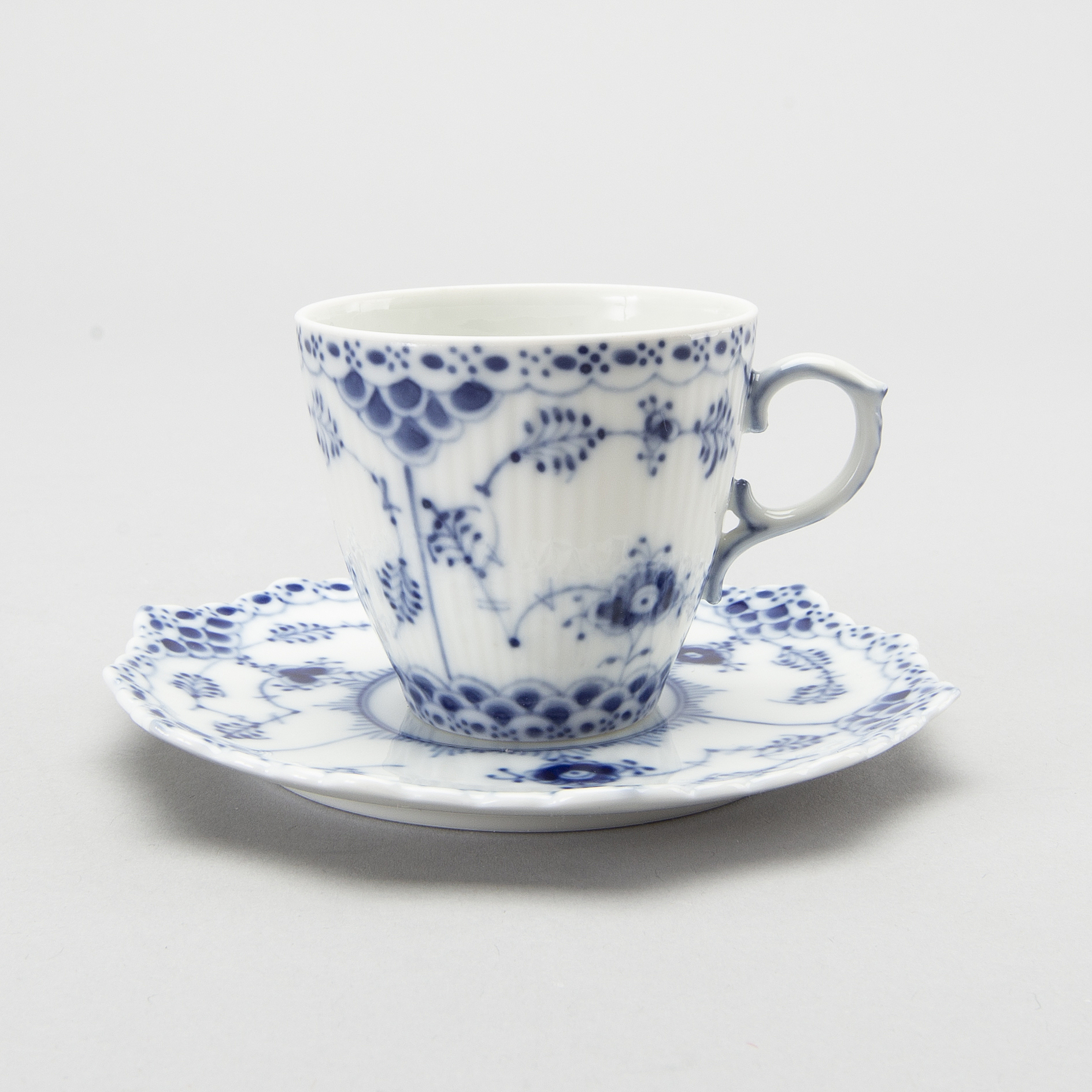 SERVIS 12 dlr musselmalet halvblonde Royal Copenhagen porslin 1900 ...