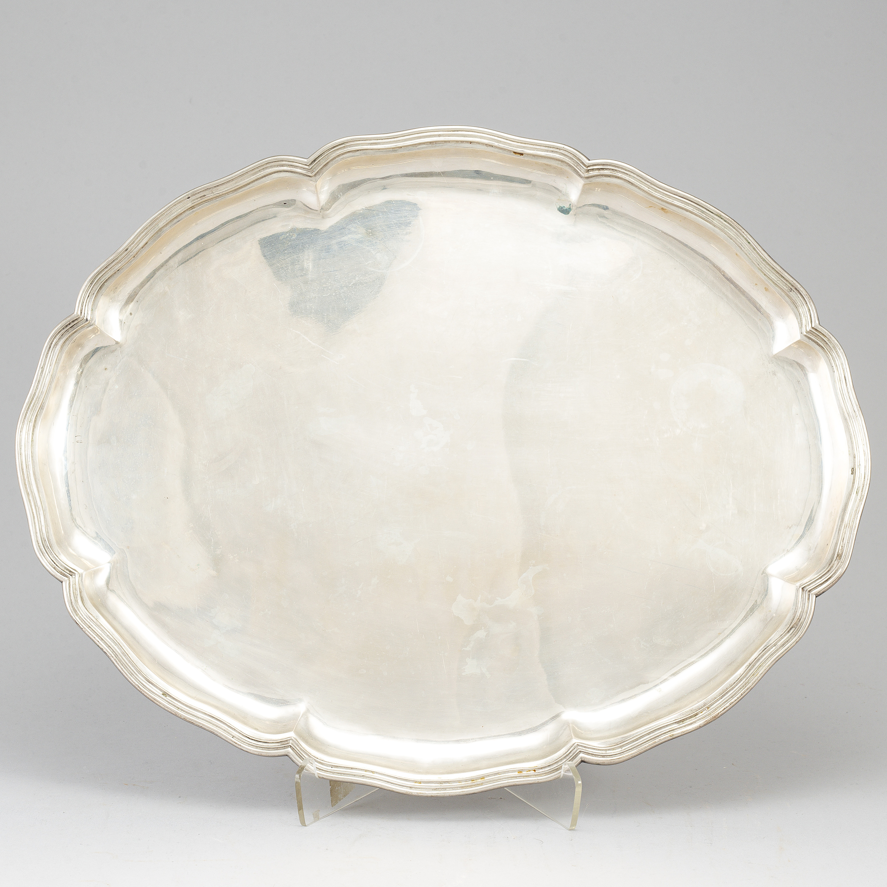 A 830 silver tray, swedish import mark. - Bukowskis