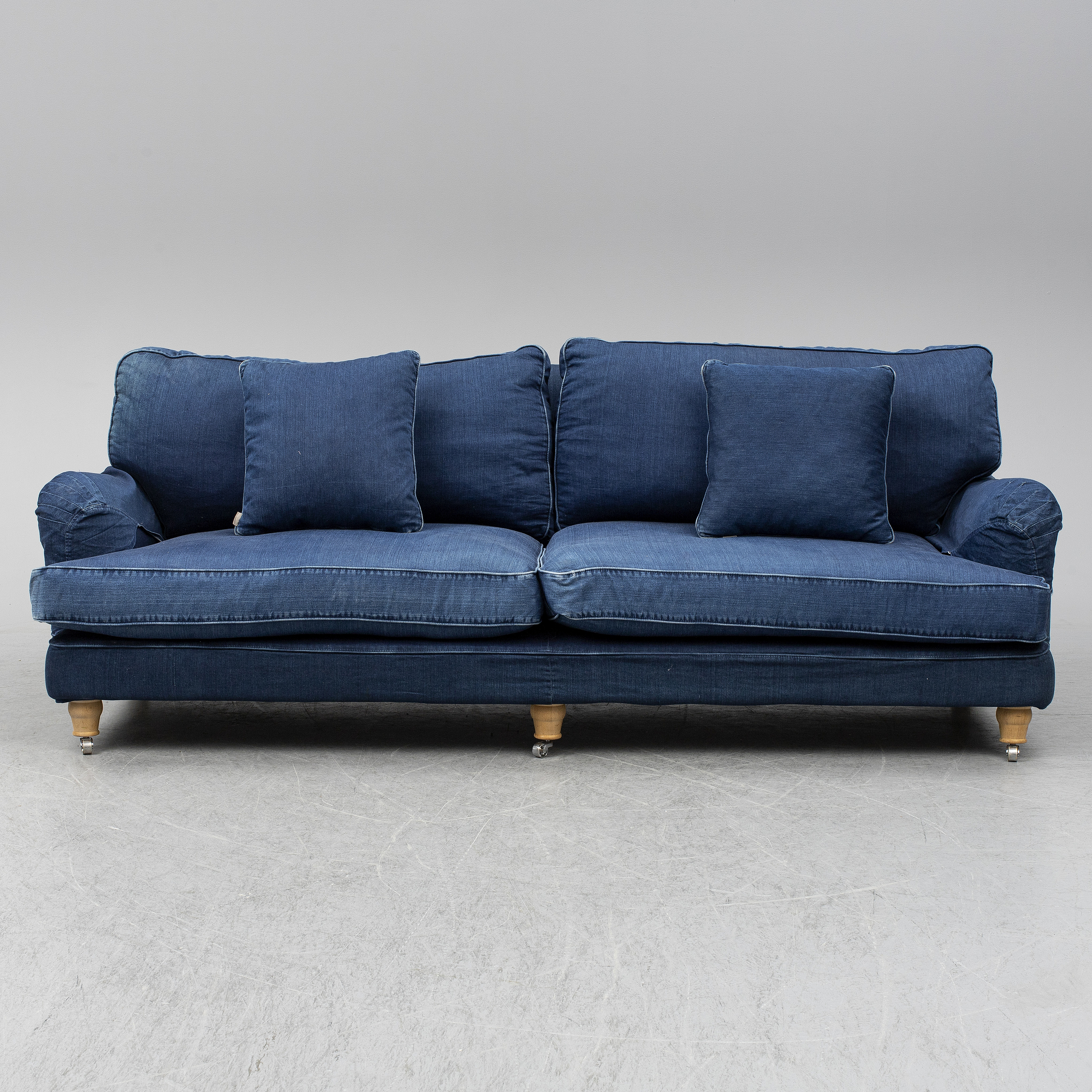 SOFFA, Howardmodell, Englesson. - Bukowskis