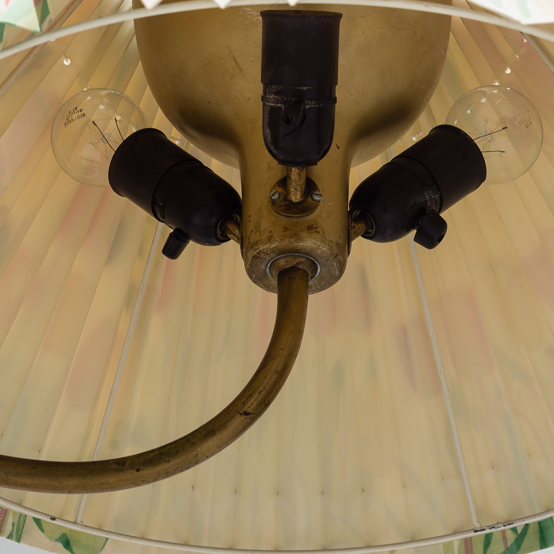 JOSEF FRANK, a model 2568 floor light. - Bukowskis