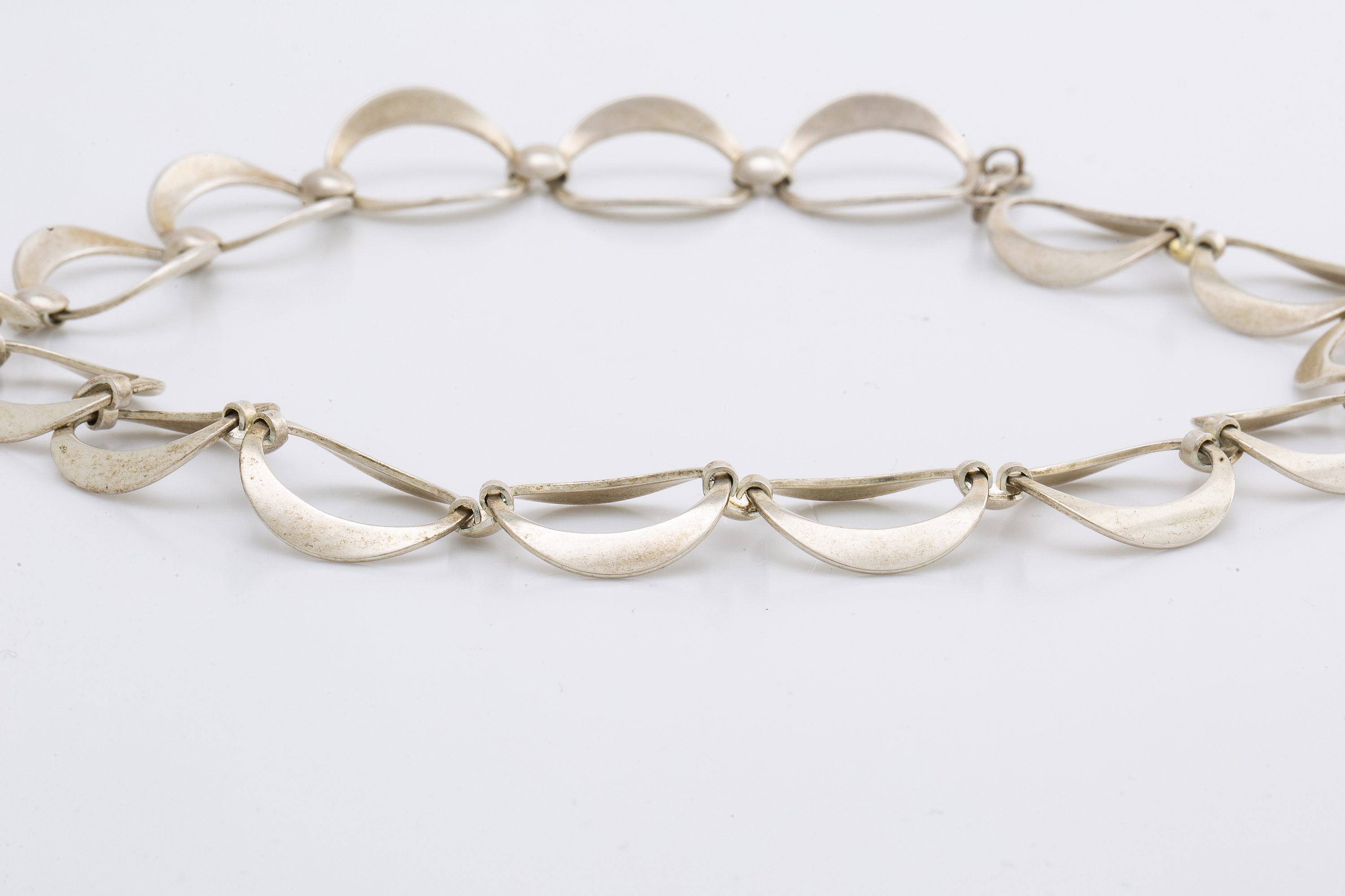 COLLIER silver, 34,3 g, ALTON 1972. - Bukowskis