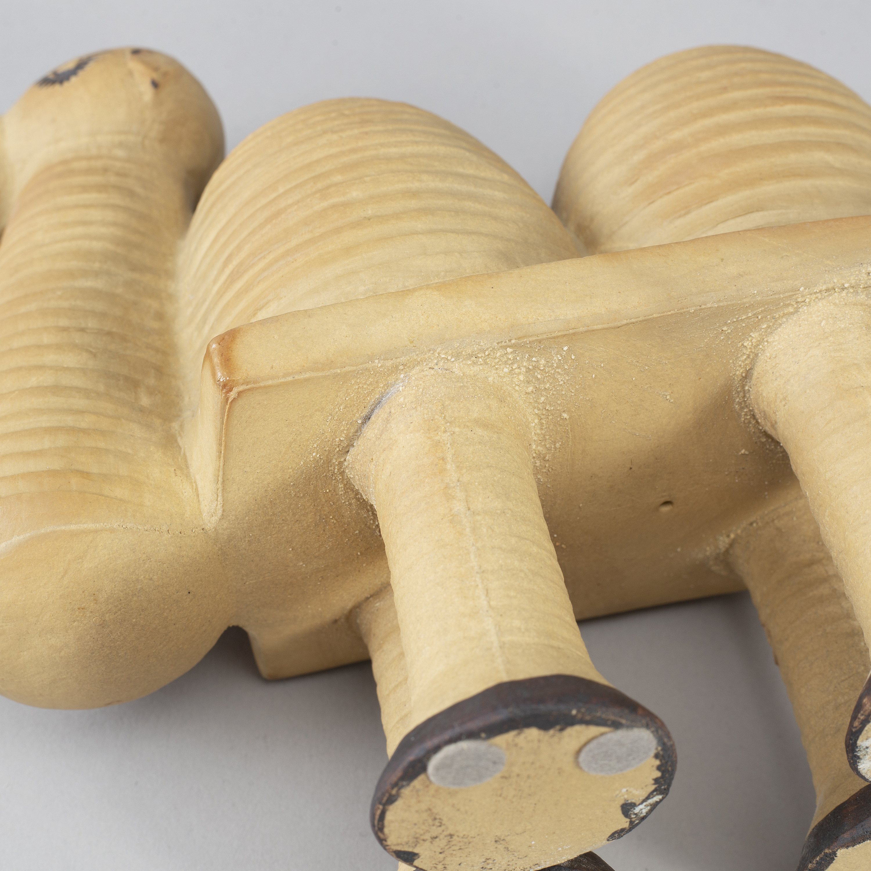 LISA LARSON, two stoneware figurines from 'Jura' Gustavsberg. Designed in 1971. - Bukowskis