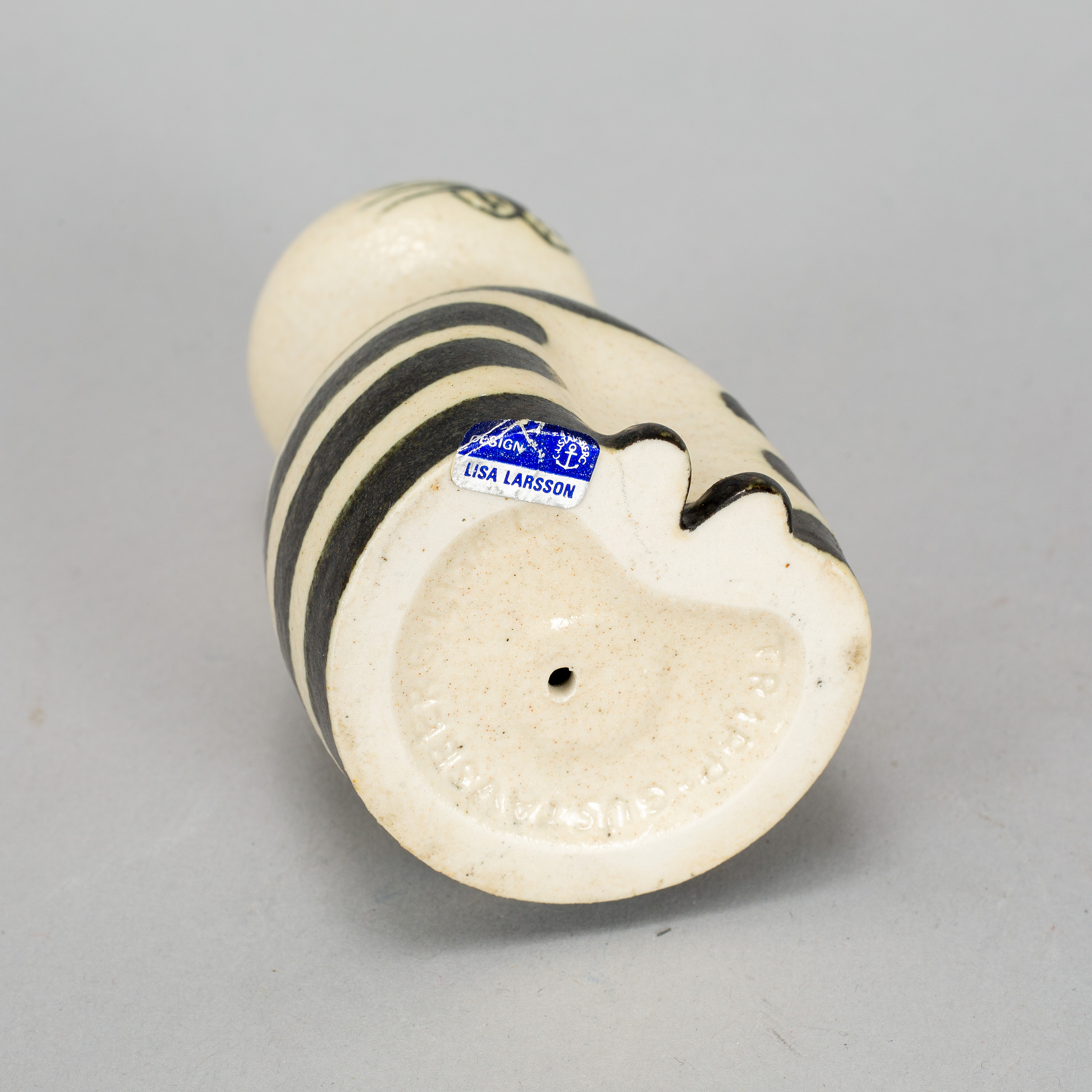 LISA LARSON, 'Tripp' stoneware figurine, Gustavsberg, signed. - Bukowskis