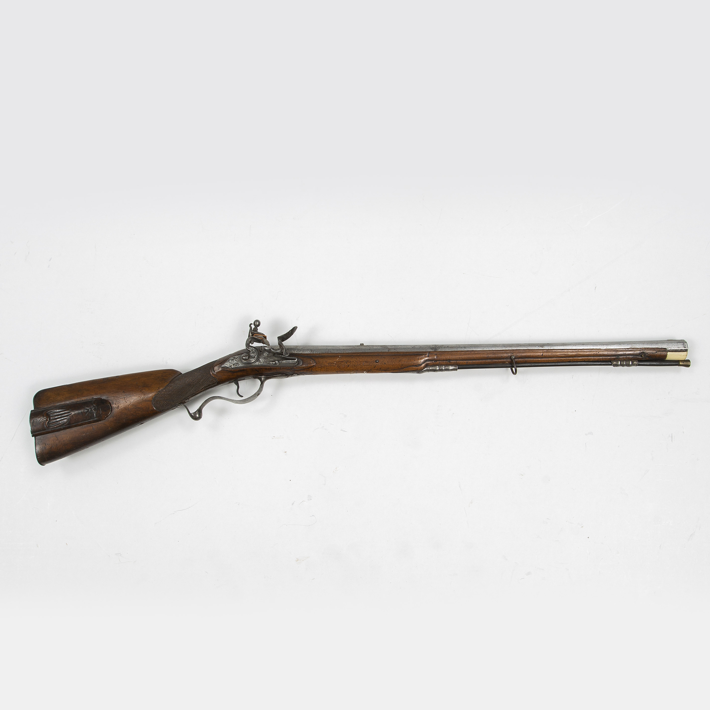 A 18th Century flintlock rifle. - Bukowskis