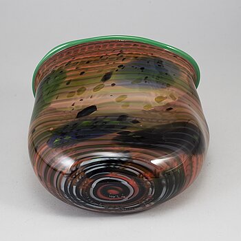 A Gunnar Cyren vase for Orrefors. - Bukowskis