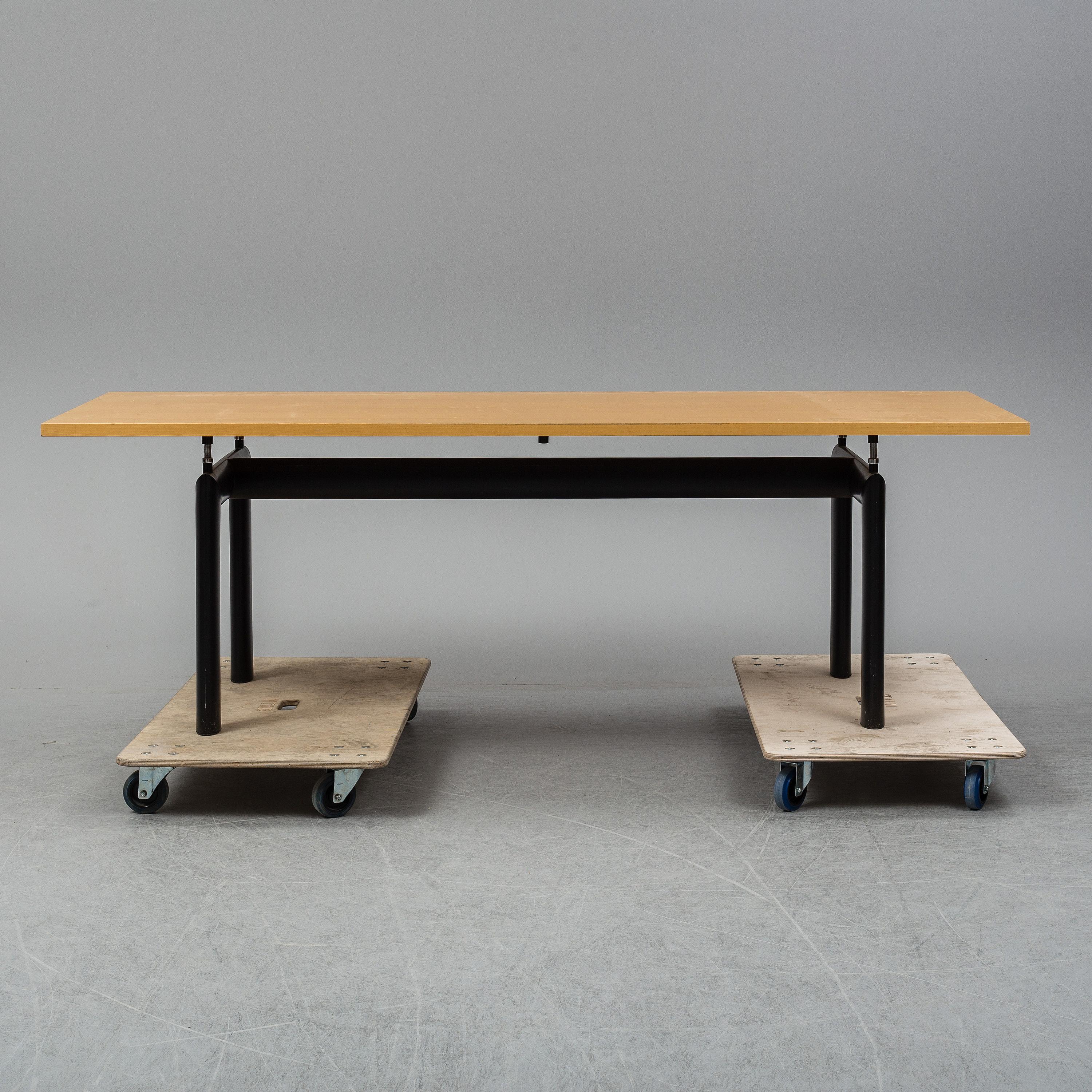 LE CORBUSIER, 'LC 6', Cassina, Italy. - Bukowskis